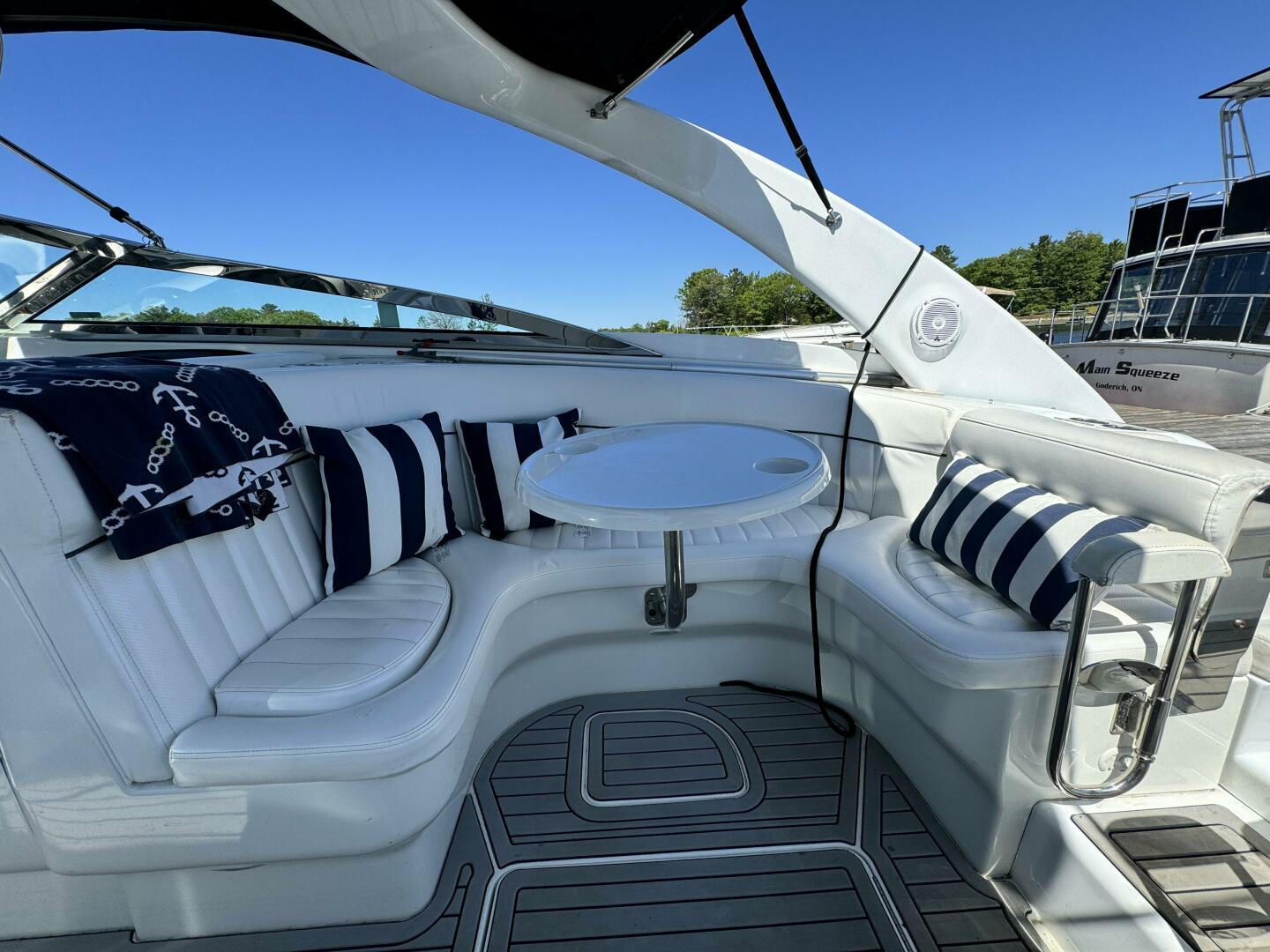 2002 Cobalt 360 Cruiser for sale - YachtWorld