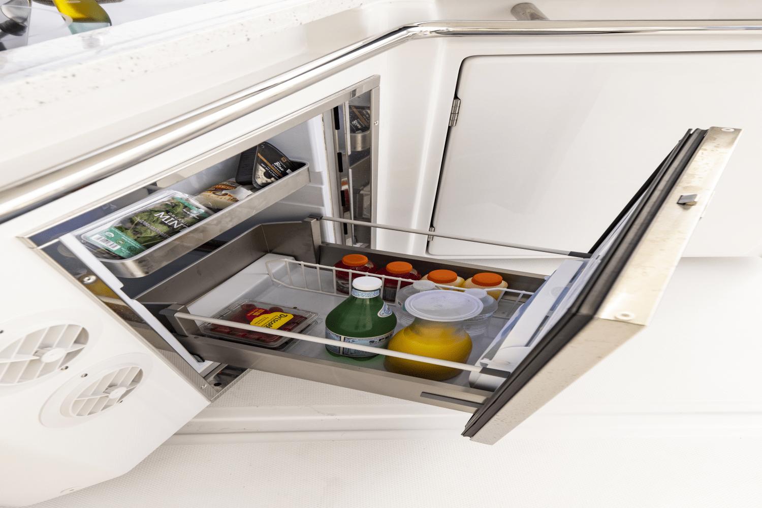 2024 Aquila 36 Sport Power Catamaran for sale - YachtWorld