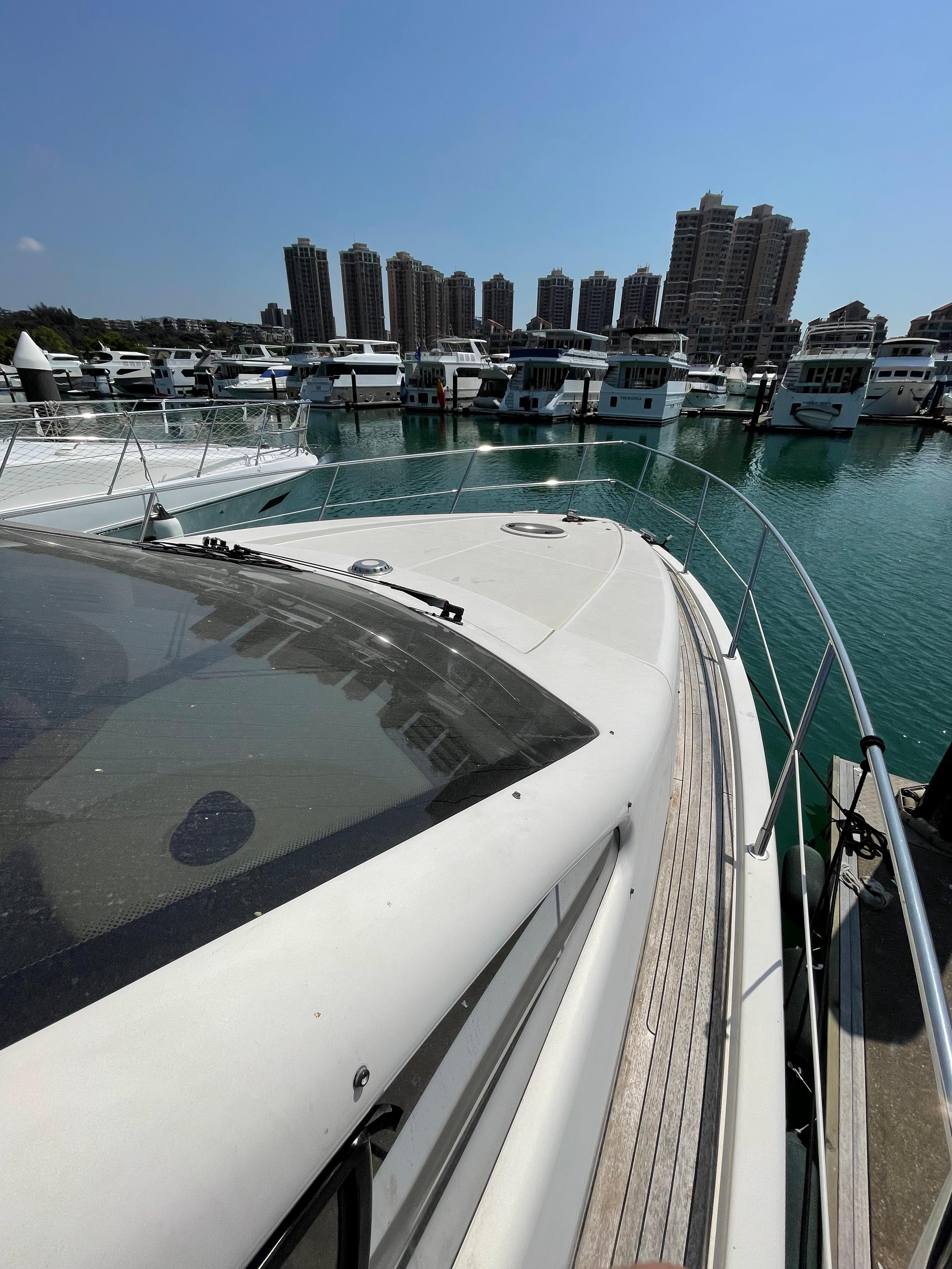 2009 Azimut 46 Motor Yachts for sale - YachtWorld