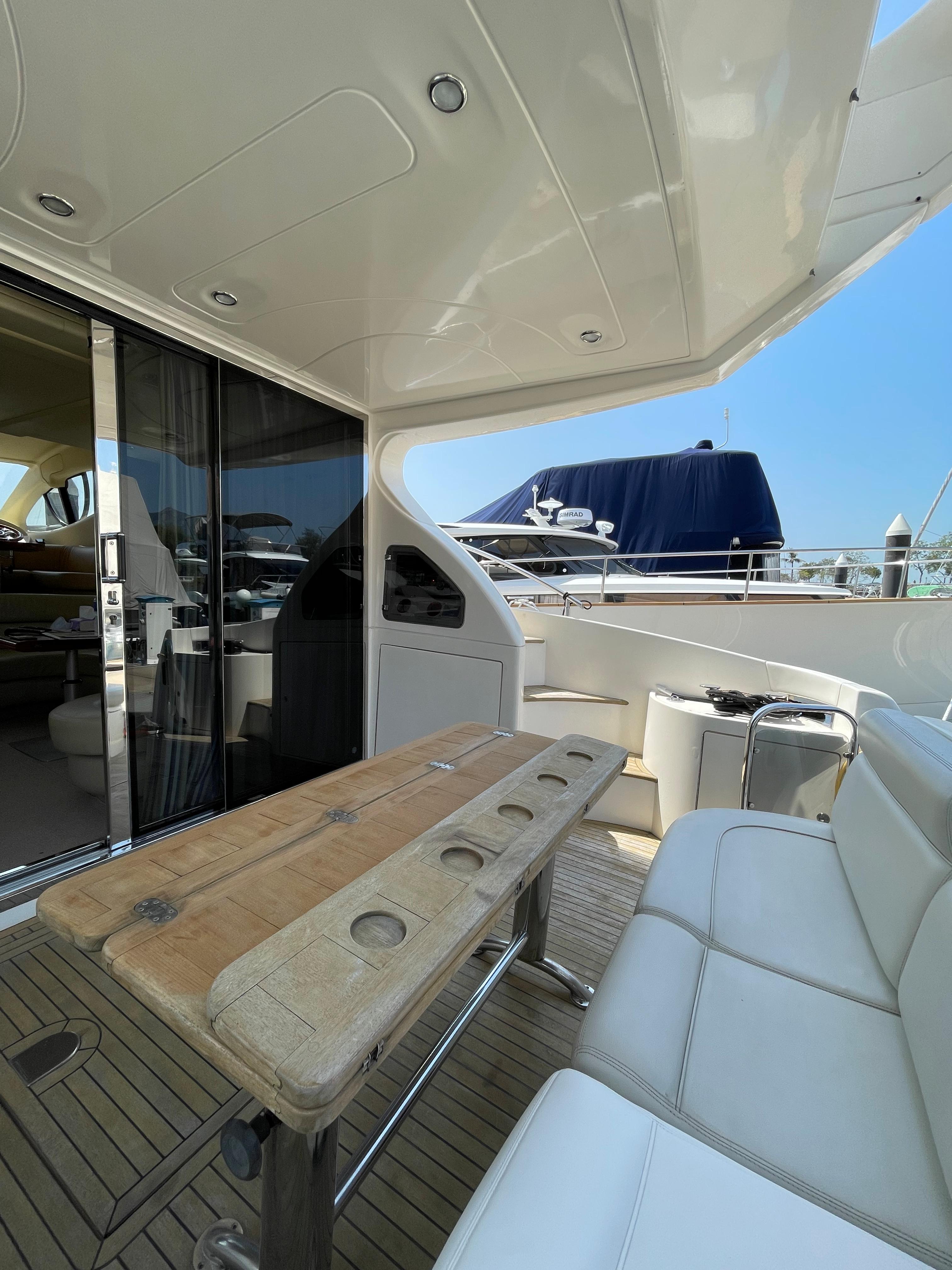 2009 Azimut 46 Motor Yachts for sale - YachtWorld