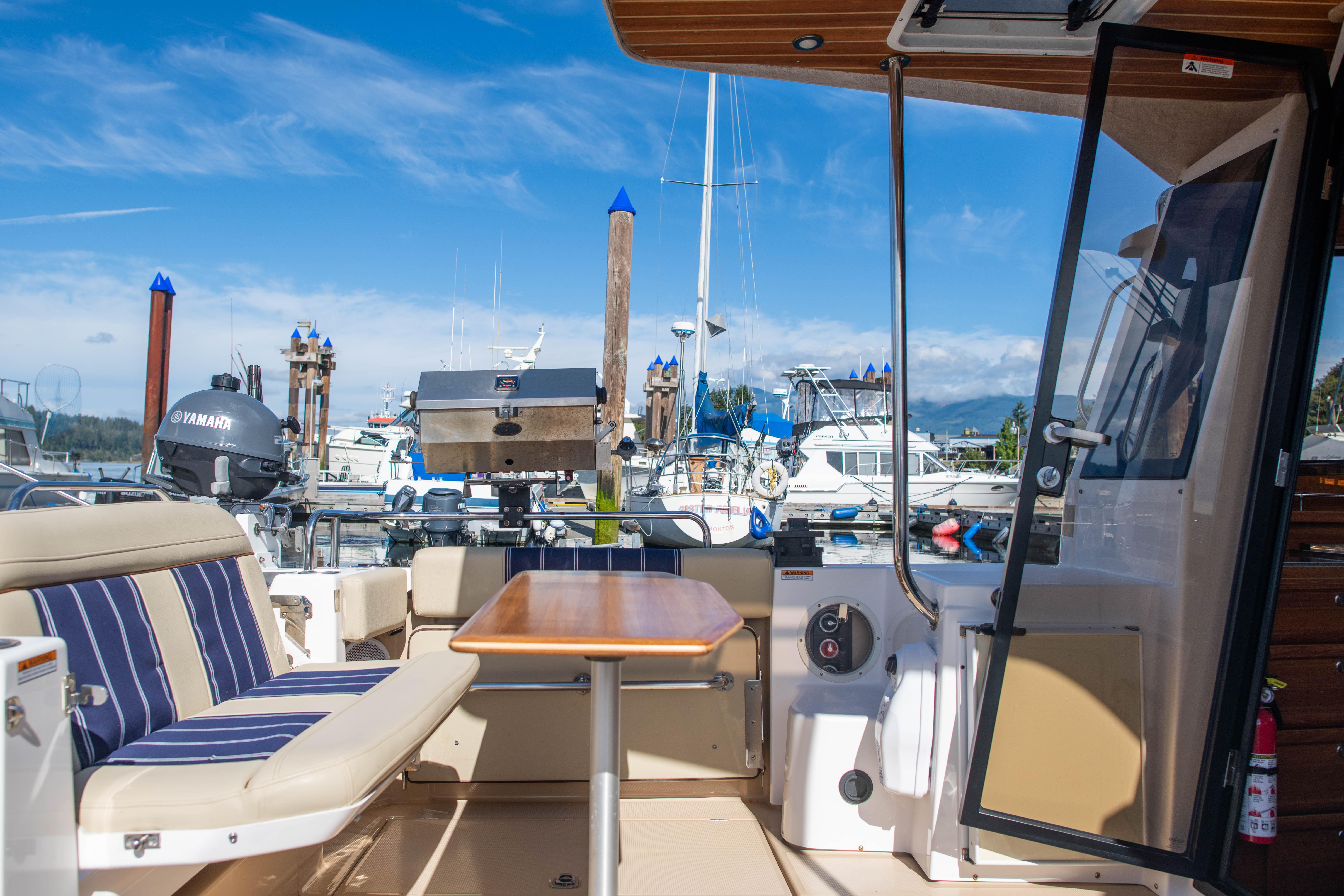 2018 Ranger Tugs R-29s NW Cuddy Cabin for sale - YachtWorld