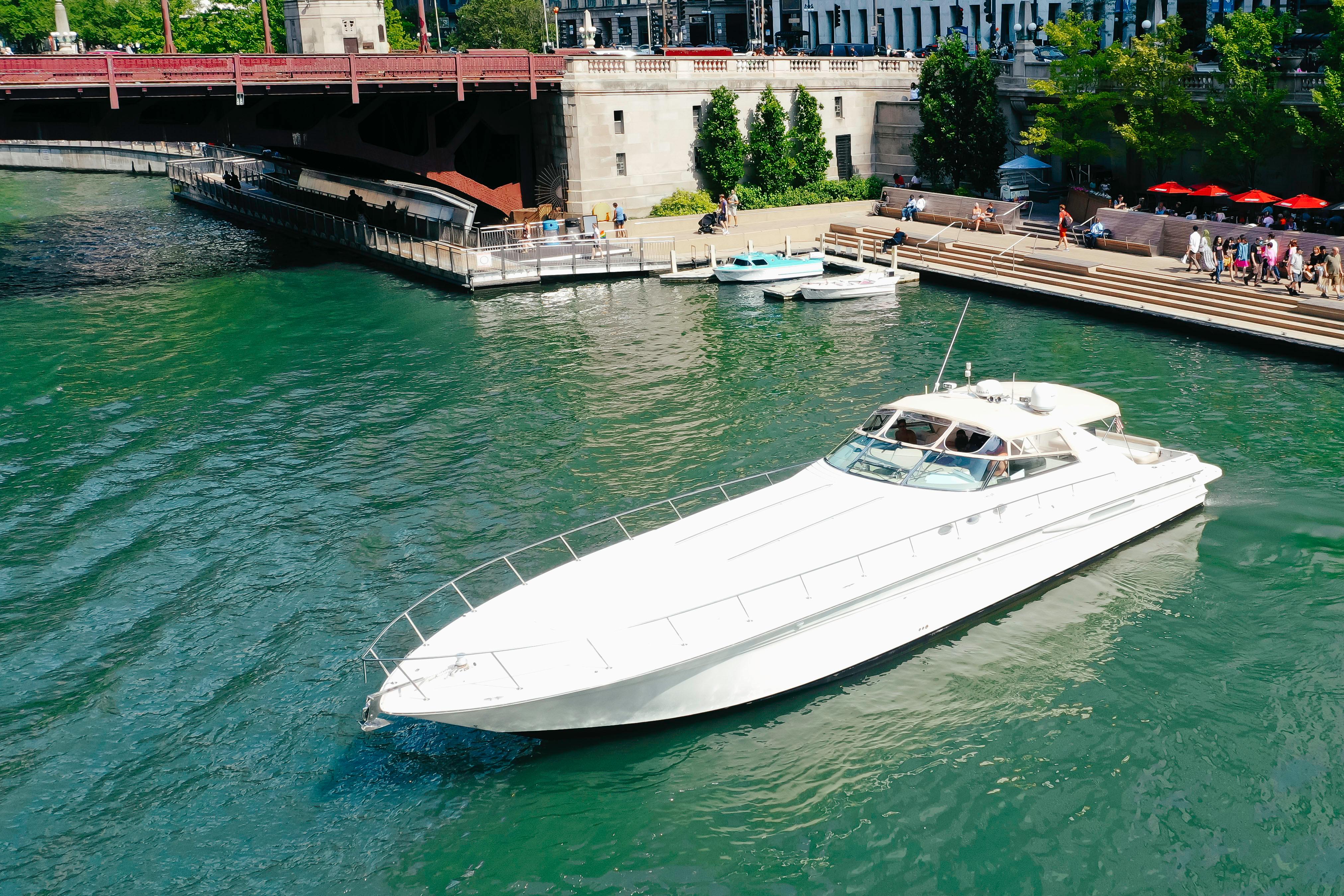 1997 Sea Ray 630 Super Sun Sport Motor Yachts for sale - YachtWorld