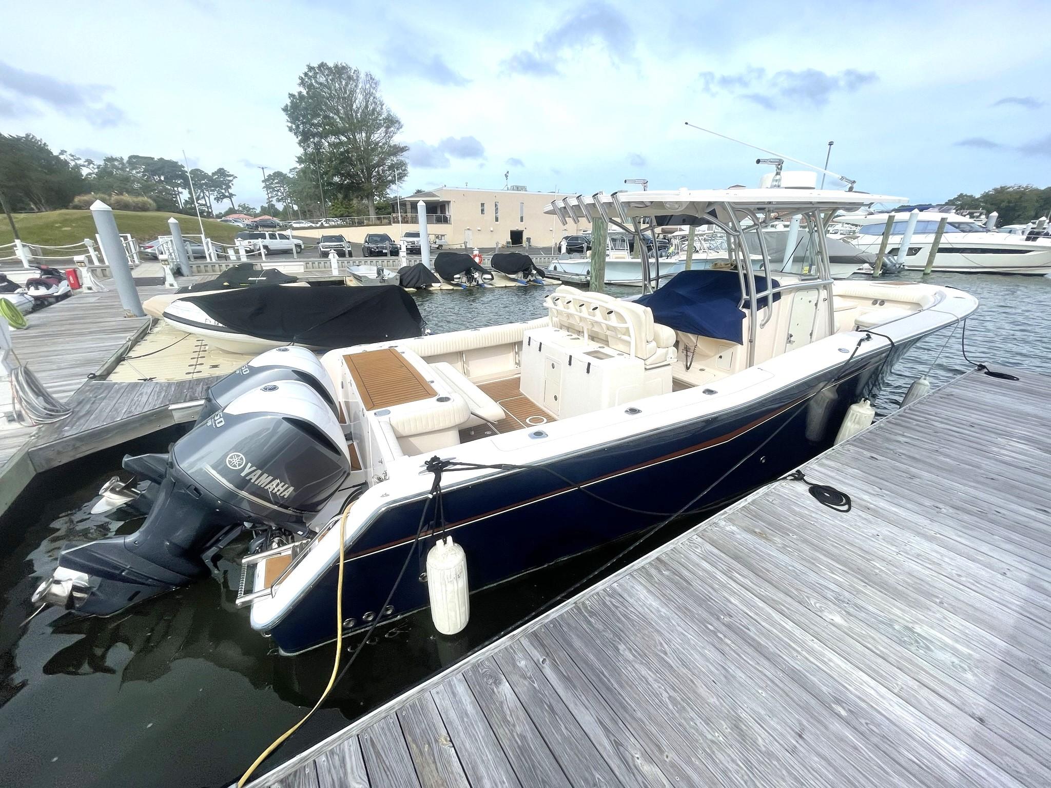 2011 Grady-White 336 Canyon Centre Console for sale - YachtWorld