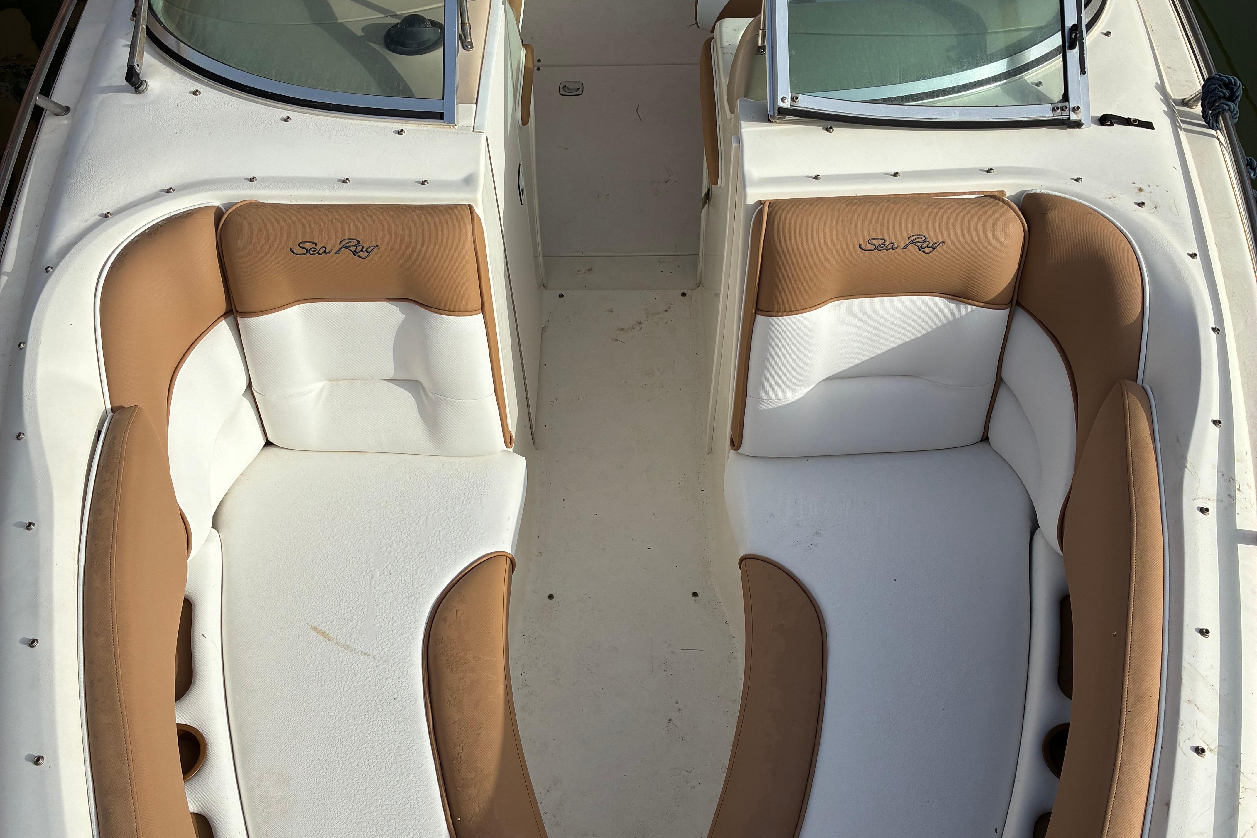 1998 Sea Ray 230 Bow Rider Bowrider for sale - YachtWorld