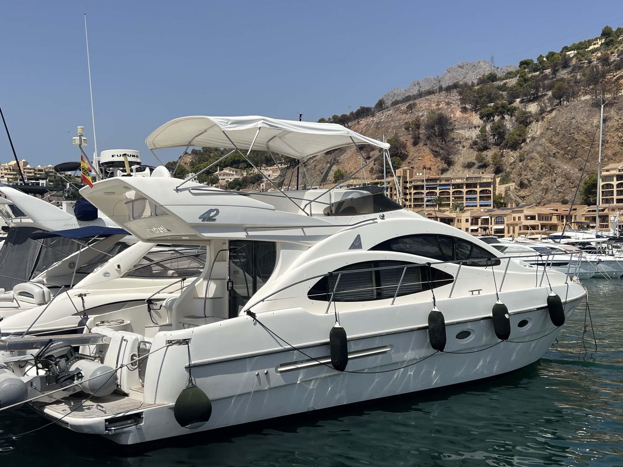 Used Azimut 42 Fly in Tarragona - iNautia