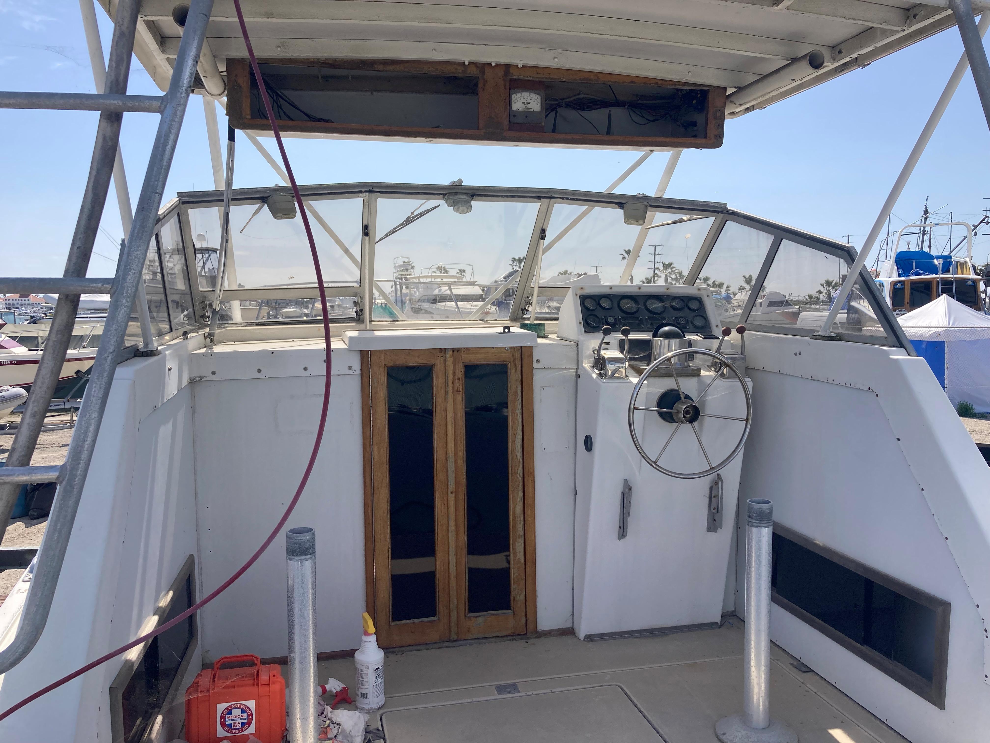 1982 Topaz 29 Sportfisherman Sport Fishing for sale - YachtWorld