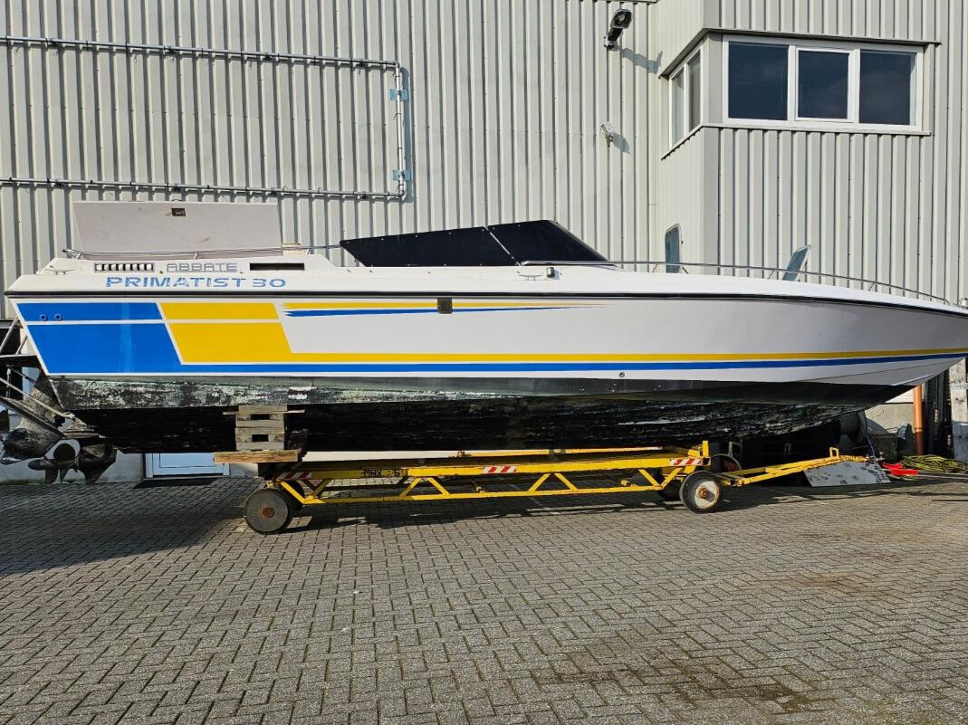 Bruno Abbate PRIMATIST 30 9m 1981, Sports Cruiser | Boot24