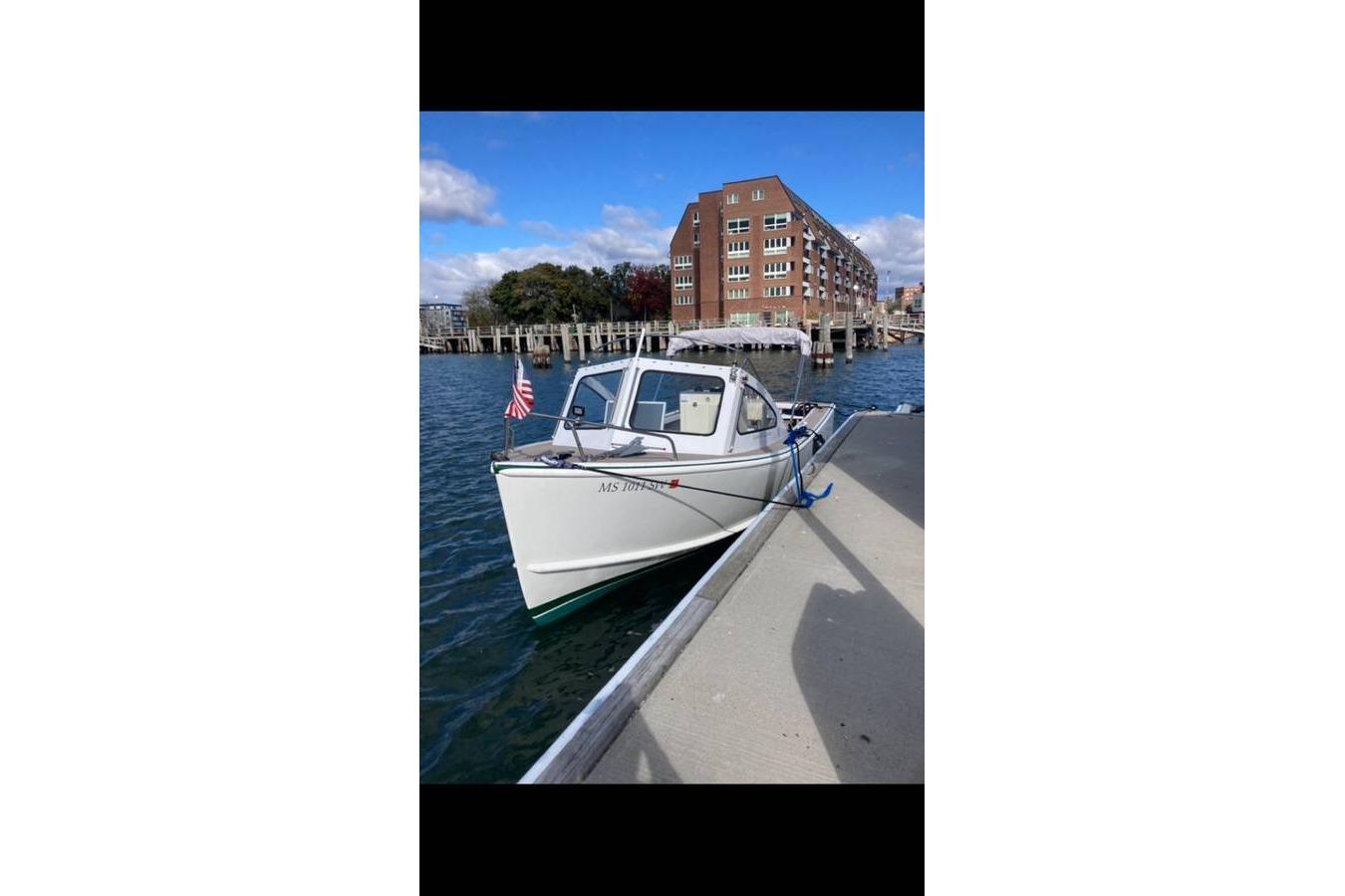 1984 BHM Custom 25 CC Launch Downeast for sale - YachtWorld
