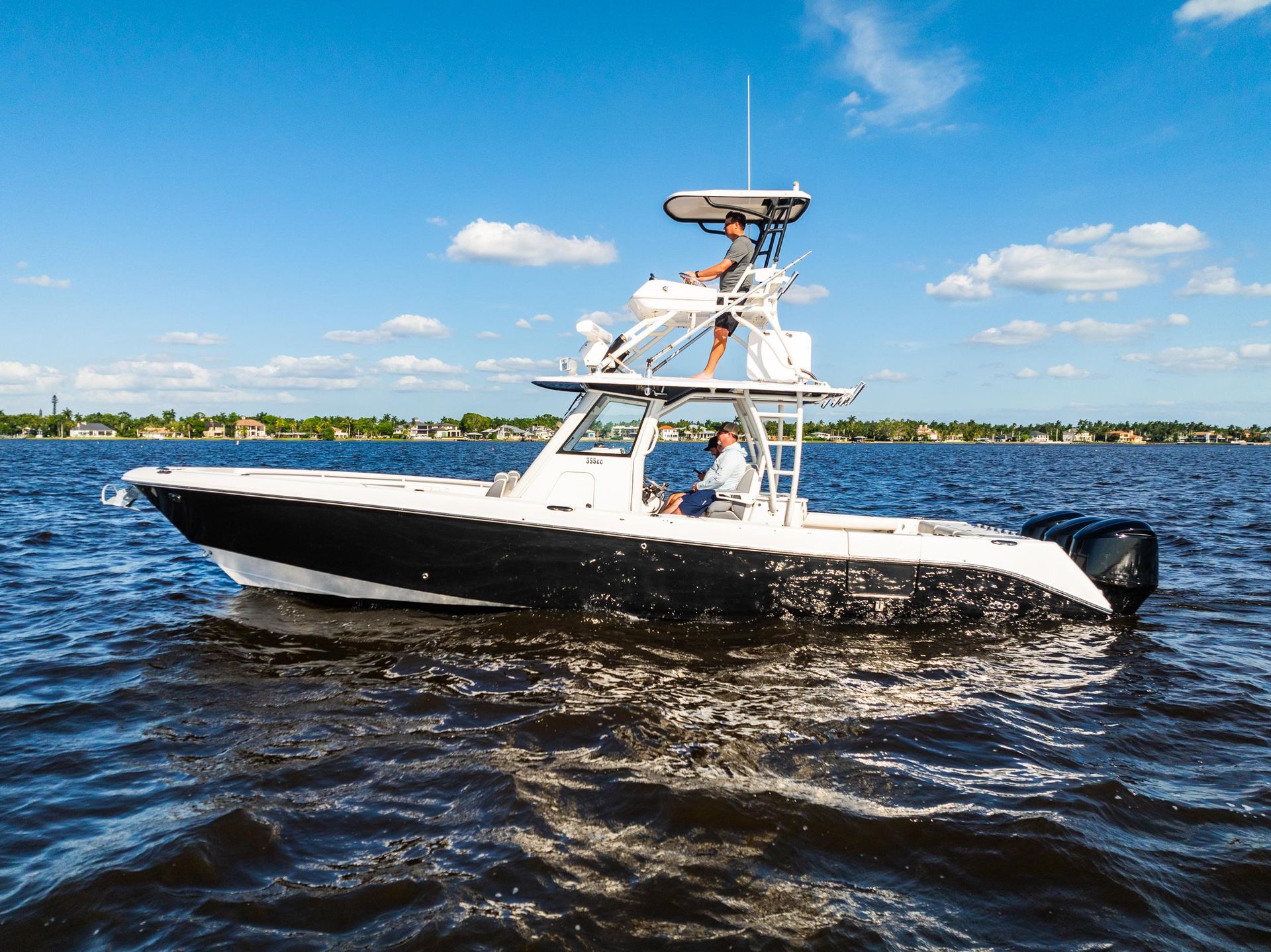 2017 Everglades 355 Center Console - Weber Yachts