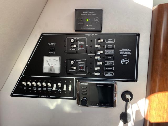 2018 Crownline 264 CR Cruiser for sale - YachtWorld