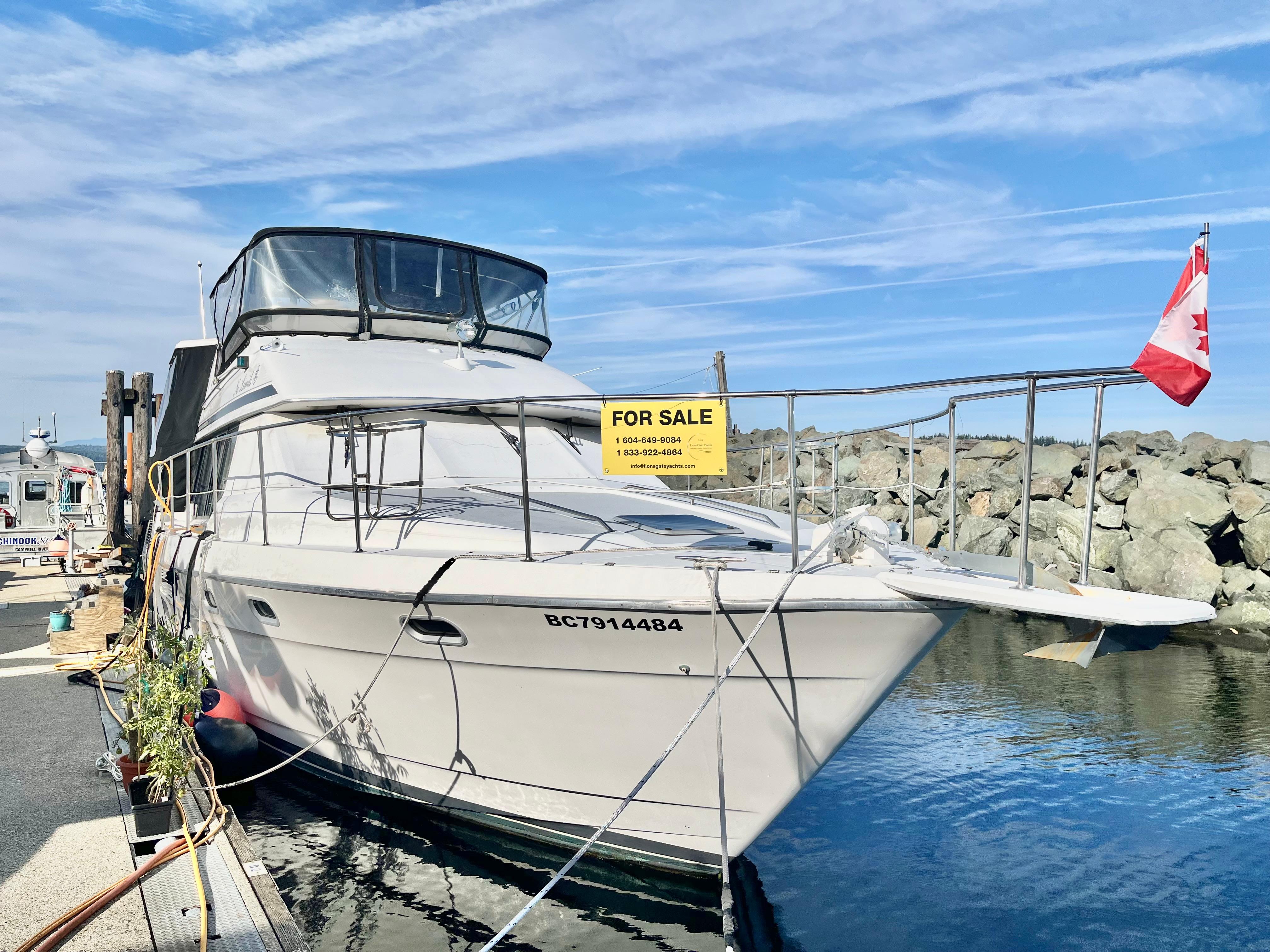 1991 Bayliner 4387 Motoryacht Motor Yachts for sale - YachtWorld