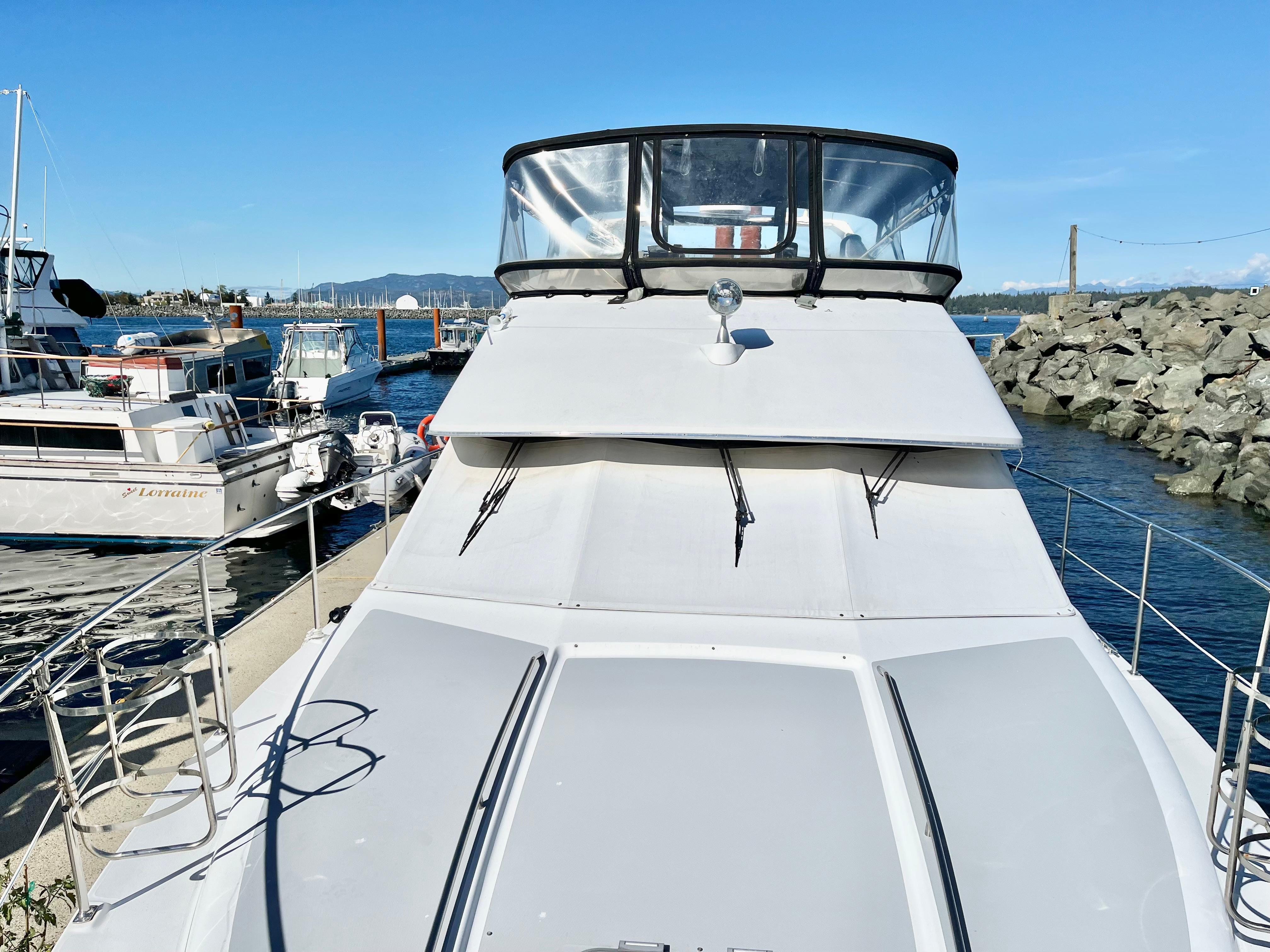 1991 Bayliner 4387 Motoryacht Motor Yachts for sale - YachtWorld