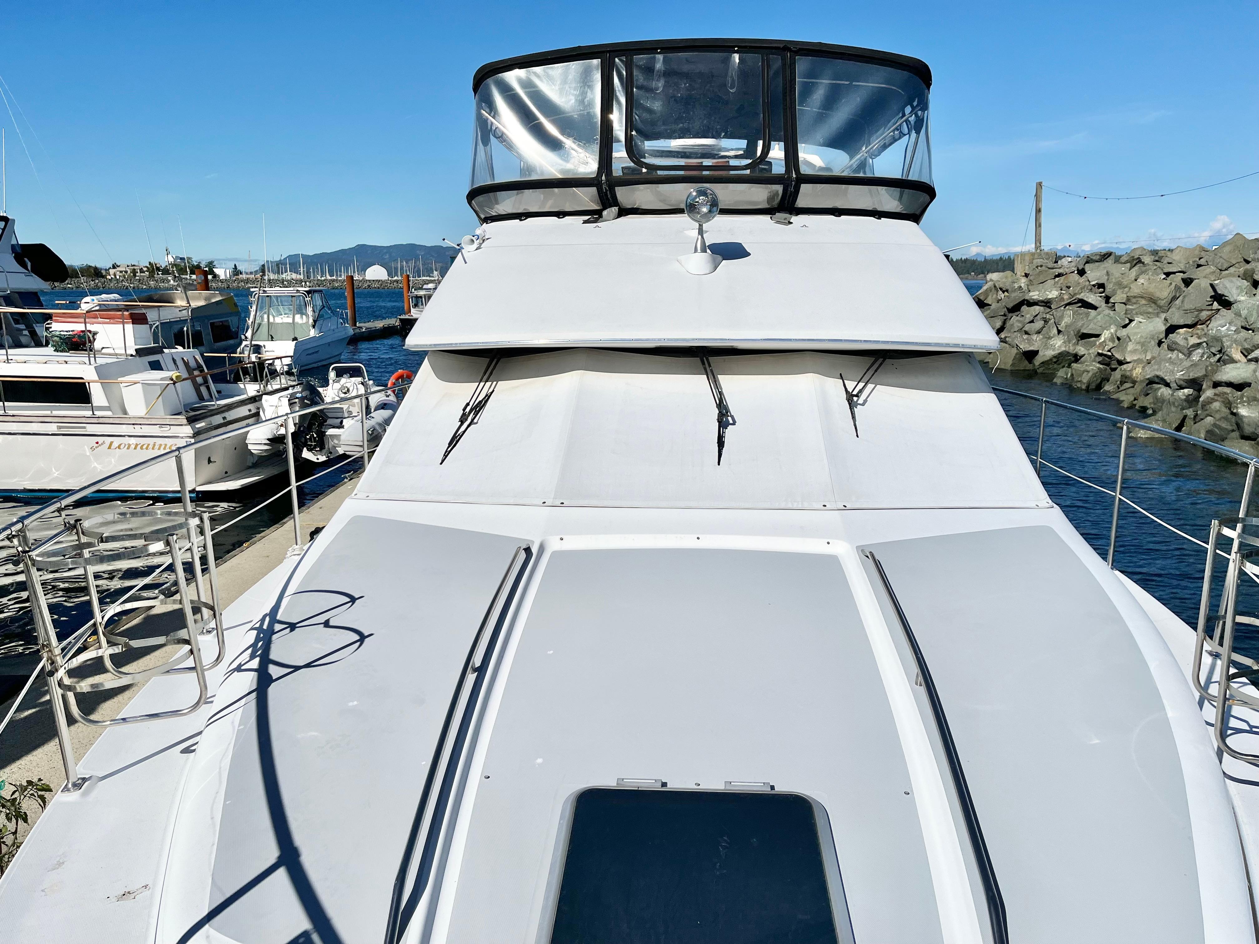 1991 Bayliner 4387 Motoryacht Motor Yachts for sale - YachtWorld