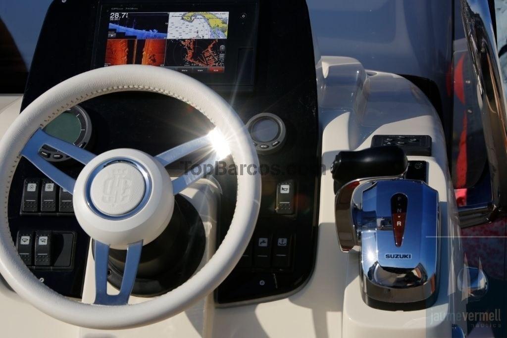 2023 Invictus 240 FX Motor Yacht for sale - YachtWorld