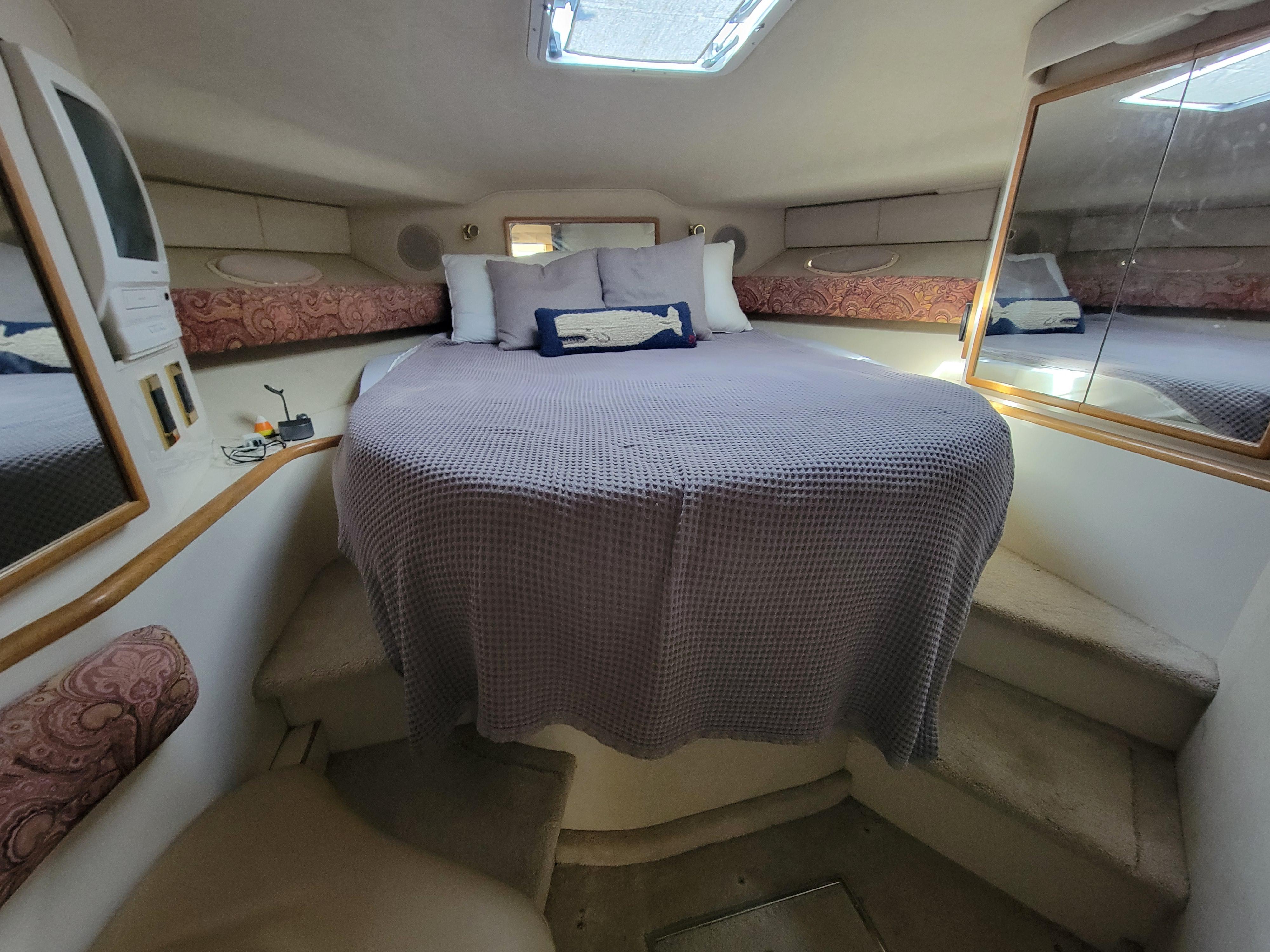 1997 Sea Ray 400 Express Cruiser Express Cruiser for sale - YachtWorld