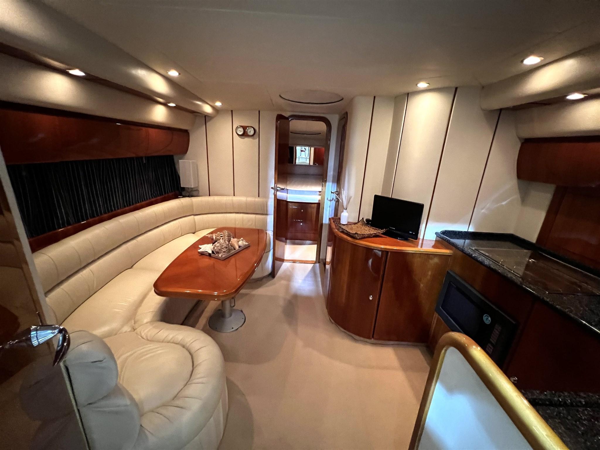 Ocasión 2001 Marine Projects Princess V42 | TopBarcos.com