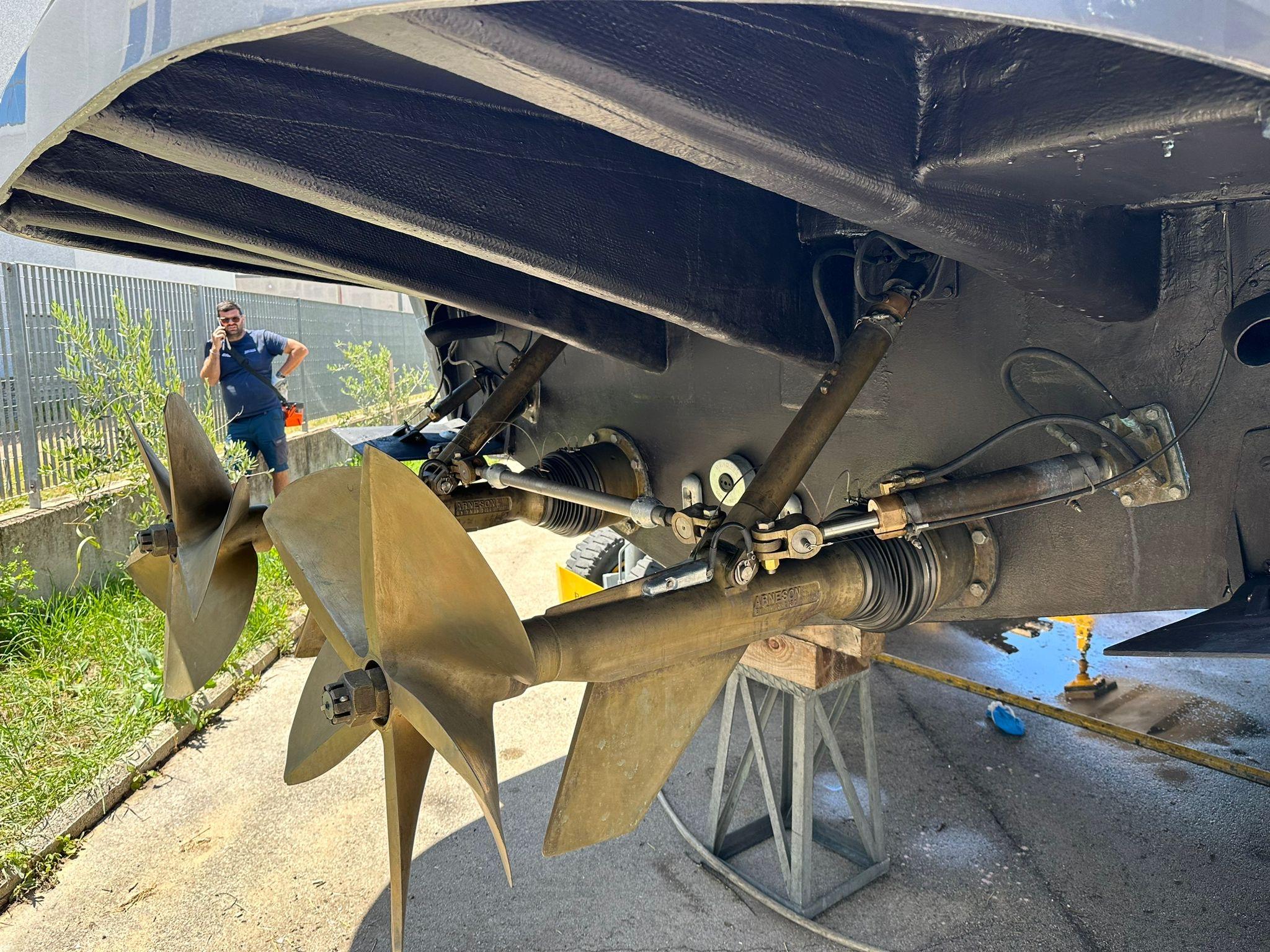 2001 Baia FLASH 48 Cruiser for sale - YachtWorld