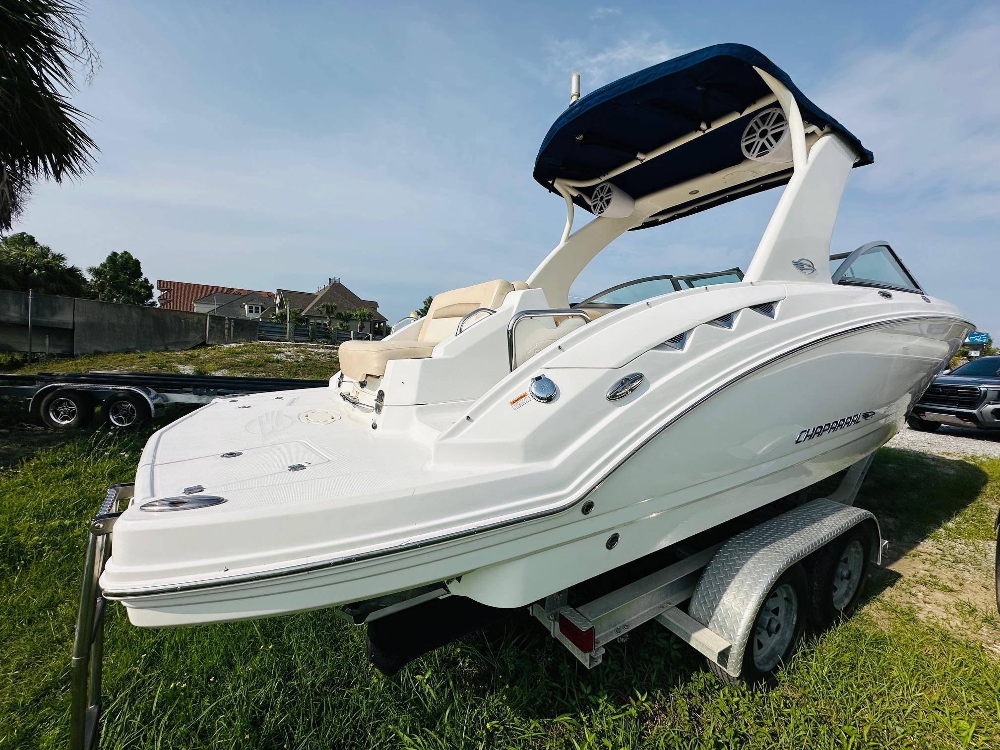 2012 Chaparral 264 Sunesta Runabout for sale - YachtWorld