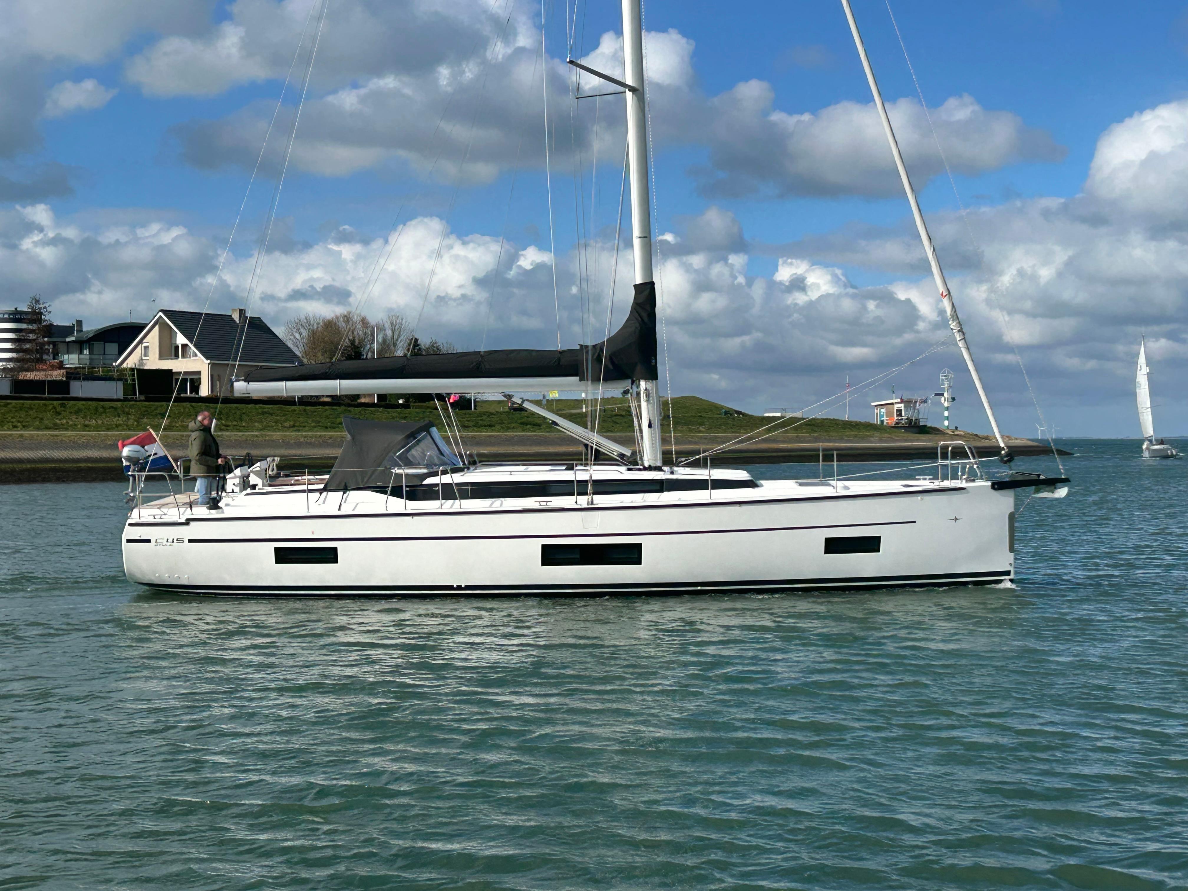 Used 2024 Bavaria C45 Style | Youboat