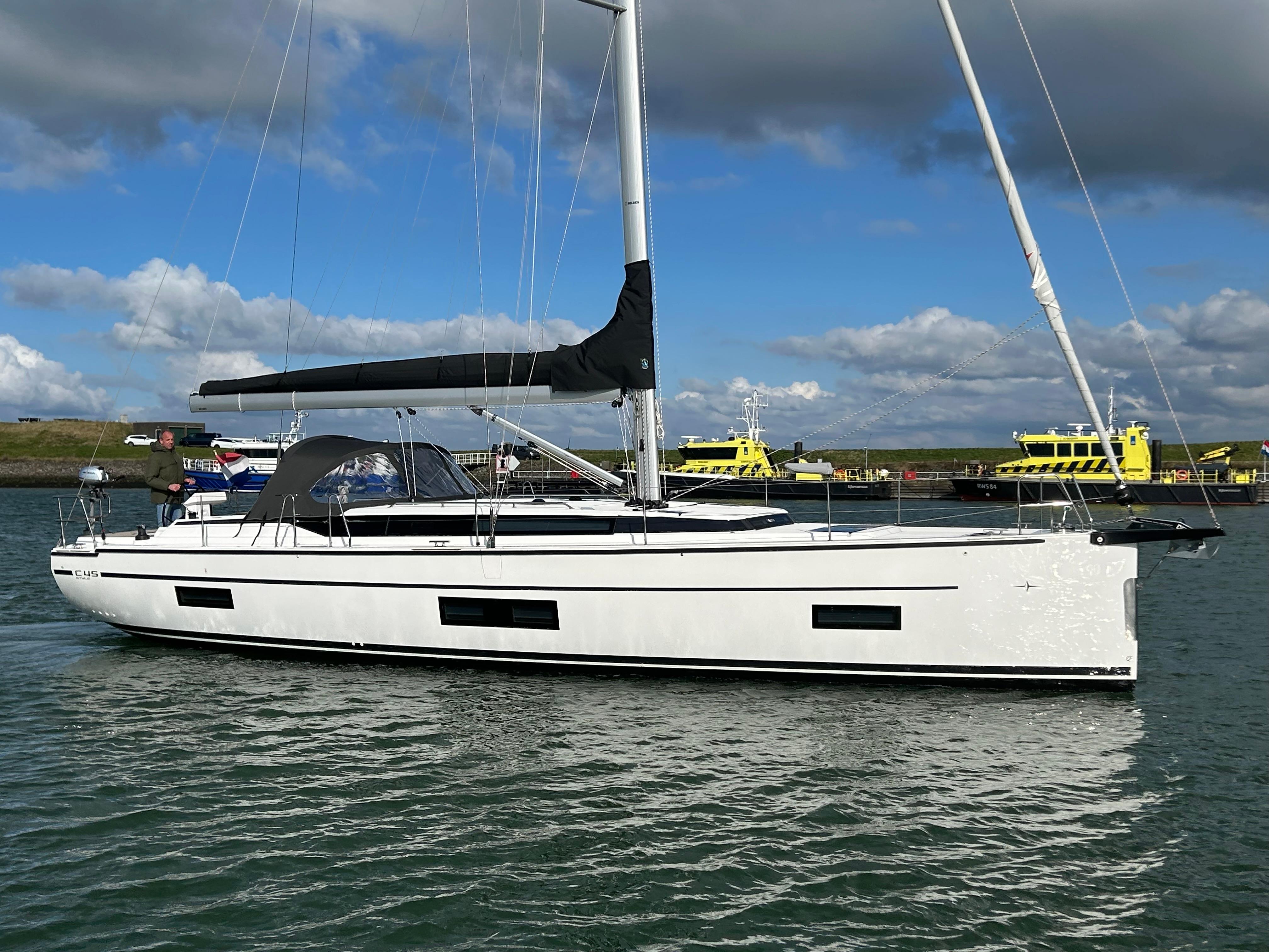 Used 2024 Bavaria C45 Style | Youboat