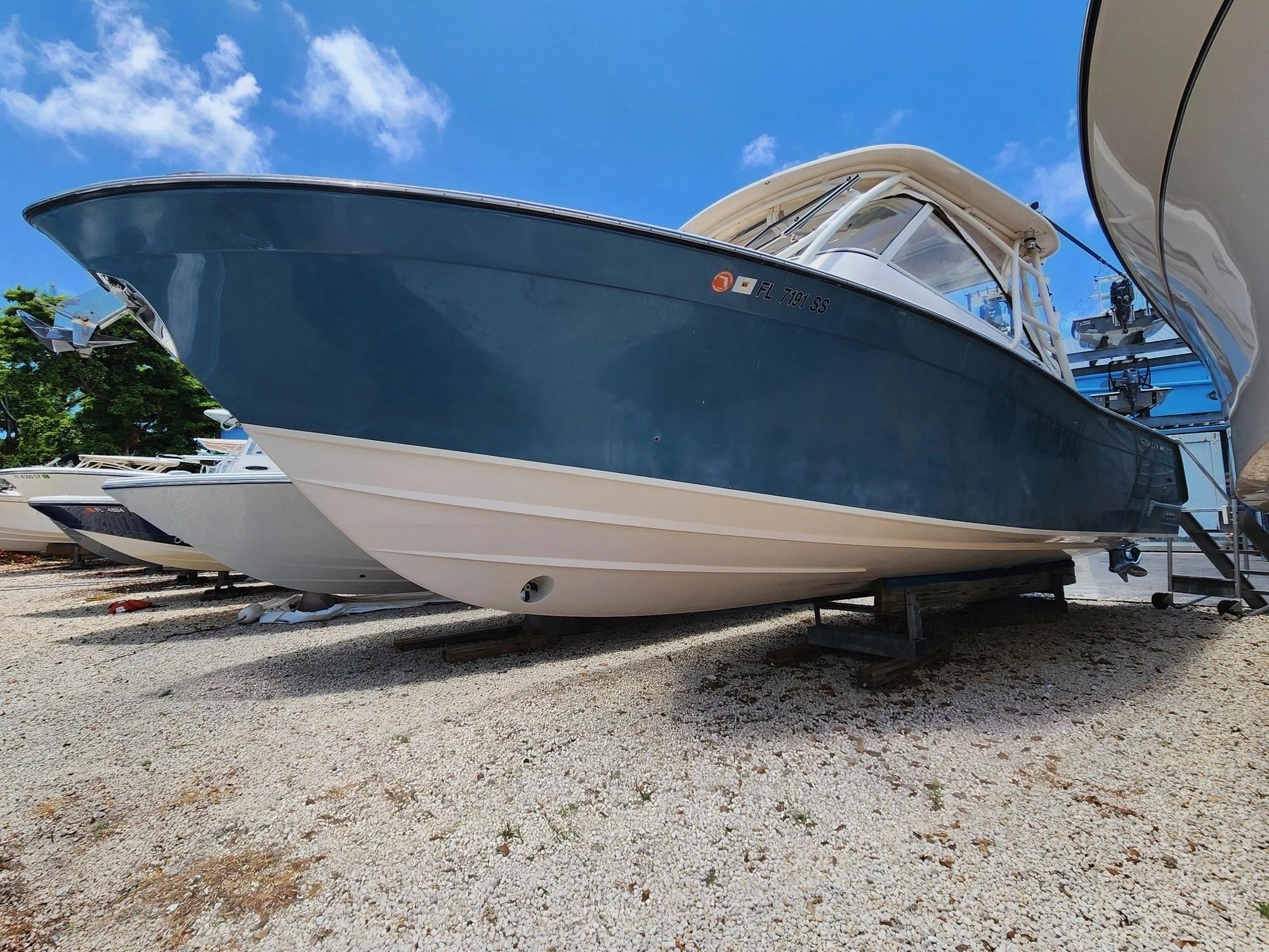 2021 Grady-White Freedom 335 Dual Console for sale - YachtWorld