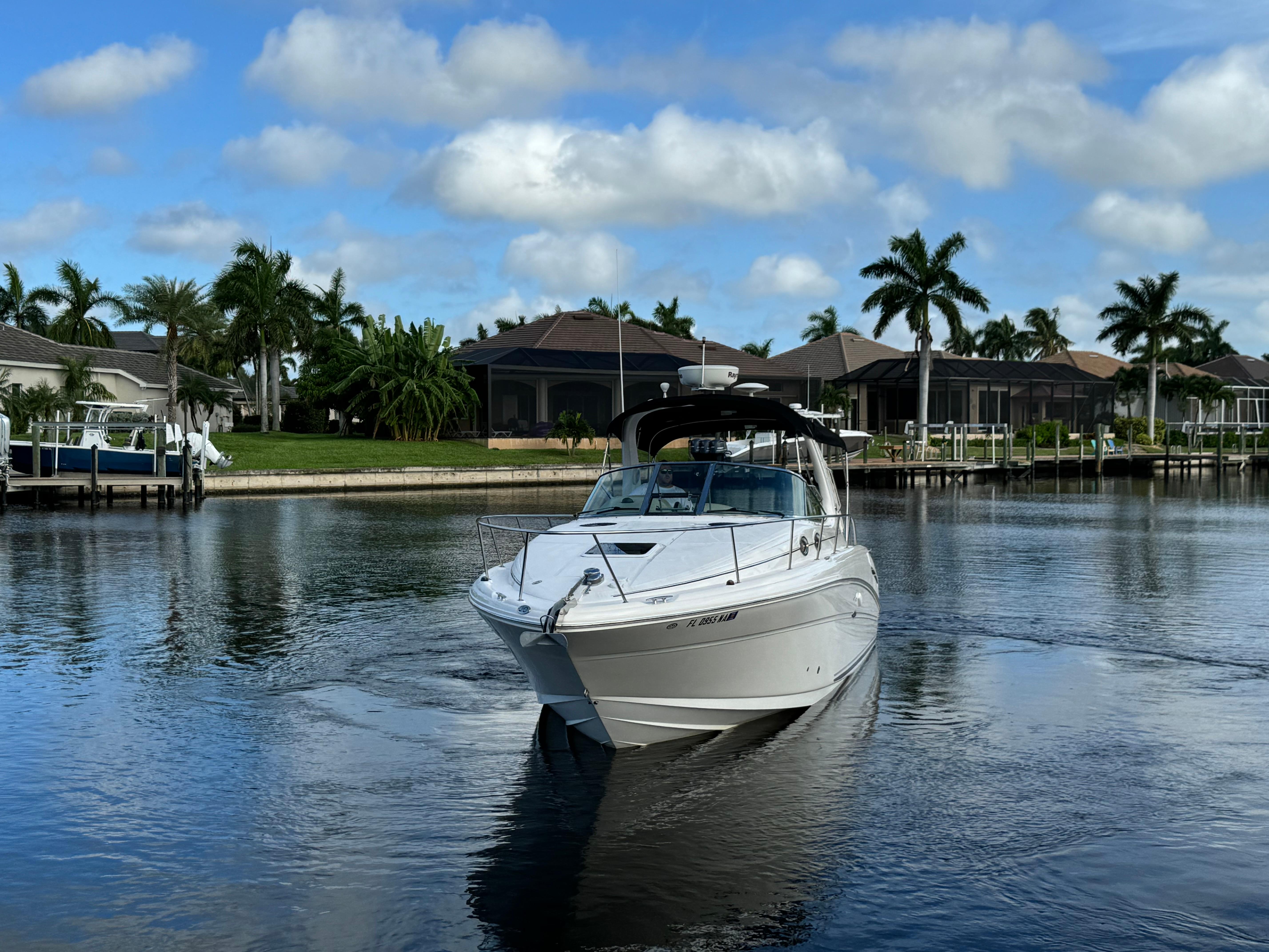 2006 Sea Ray 300 Sundancer Cruiser for sale - YachtWorld