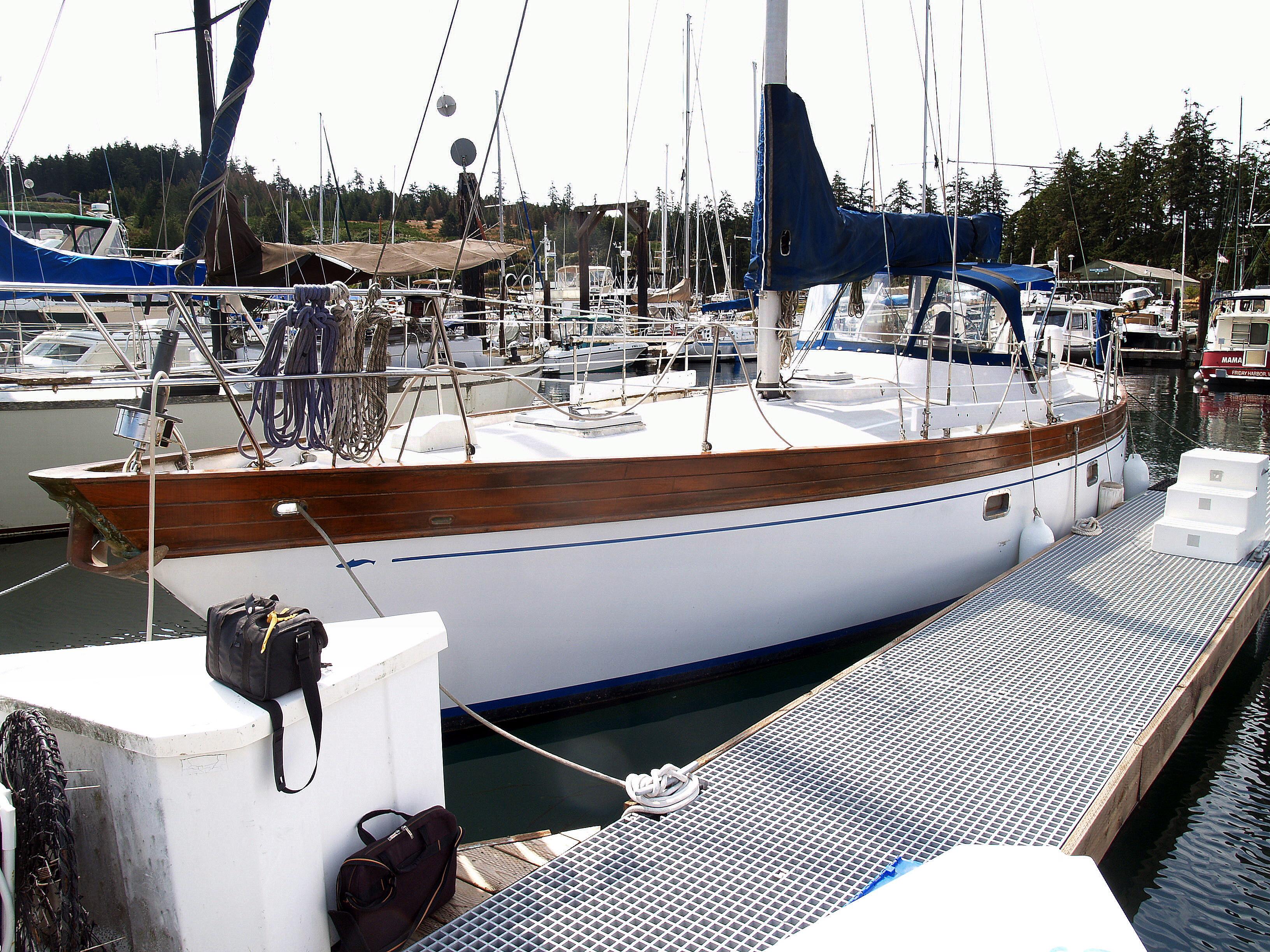 1984 Nantucket Island 38 Center Cockpit Cruiser for sale - YachtWorld