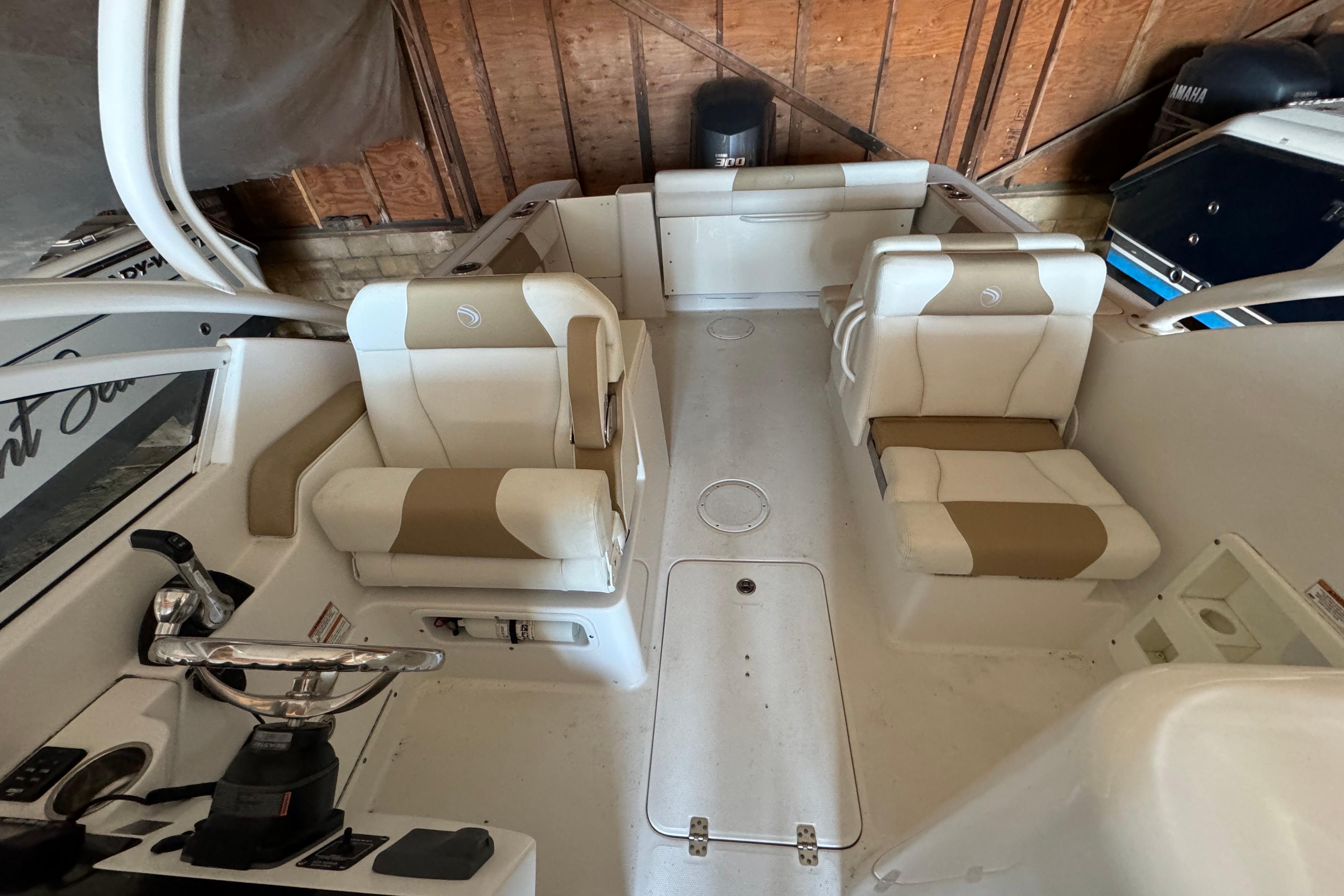 2017 Edgewater 248CX Crossover Barcos de doble consola en venta ...