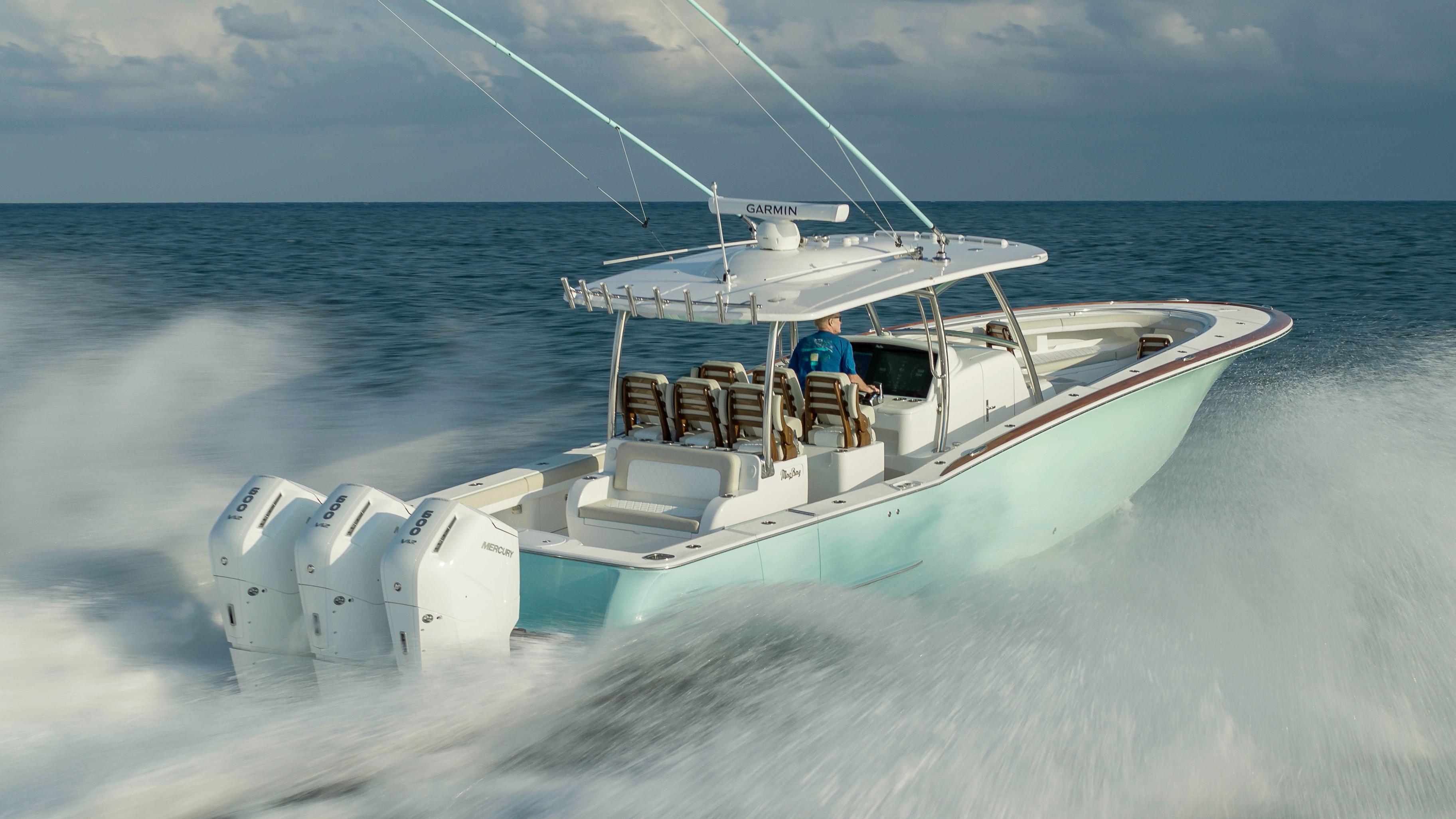 2025 Mag Bay 43 Center Console Bateaux à console centrale à vendre ...