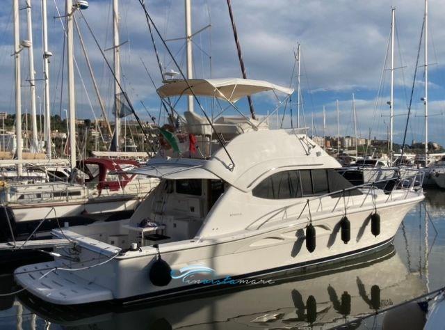 2000 Riviera 40 Flybridge Bateaux flybridge à vendre - YachtWorld