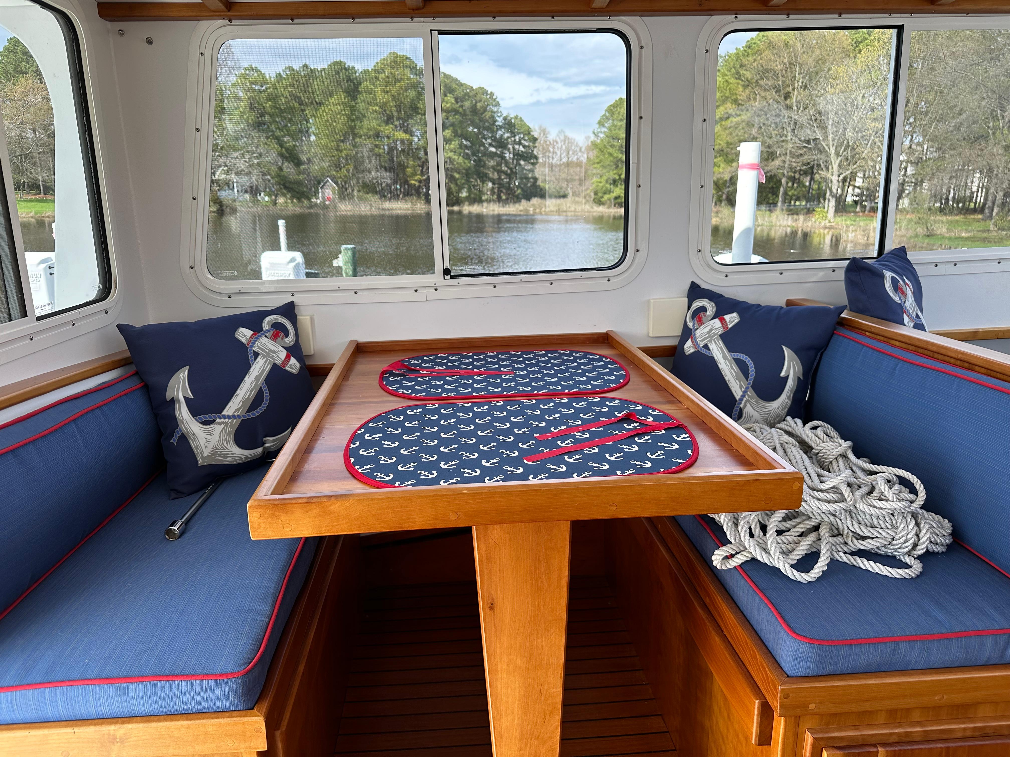 2016 Custom Broad Creek 32 Bay Boat Bay for sale - YachtWorld