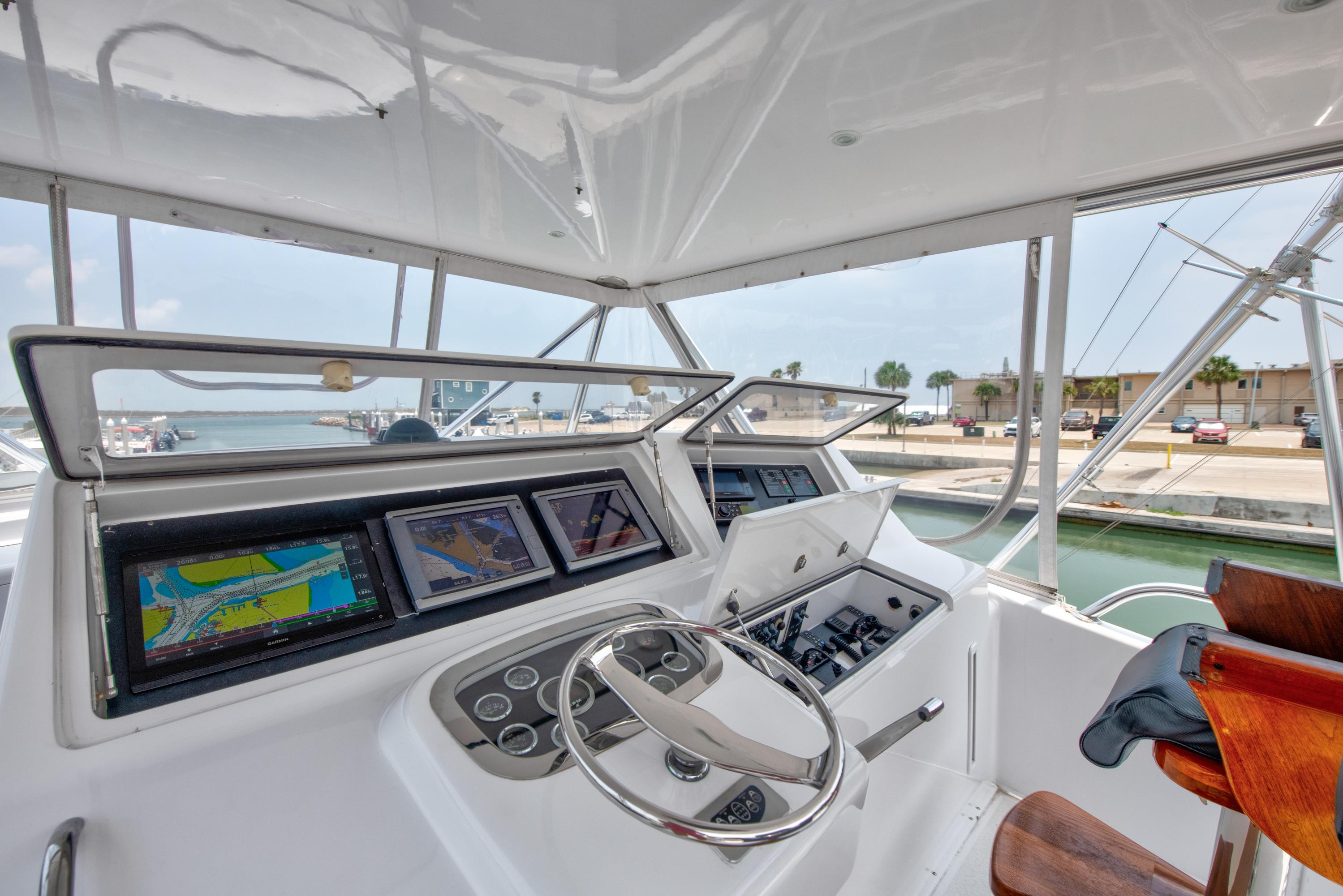 2001 Viking 55 Convertible Convertible for sale - YachtWorld