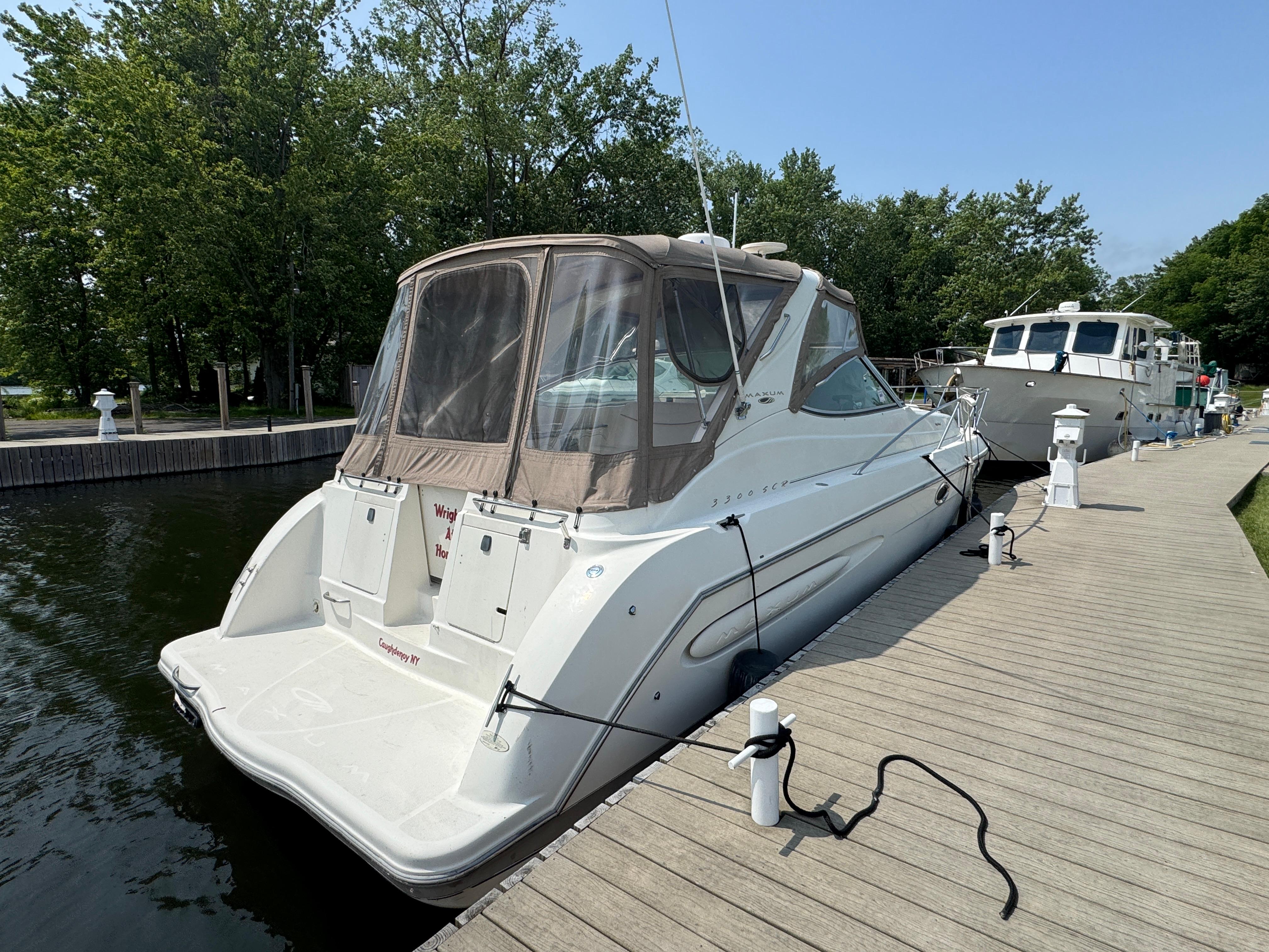 2001 Maxum 3300 SCR Express Cruiser for sale - YachtWorld