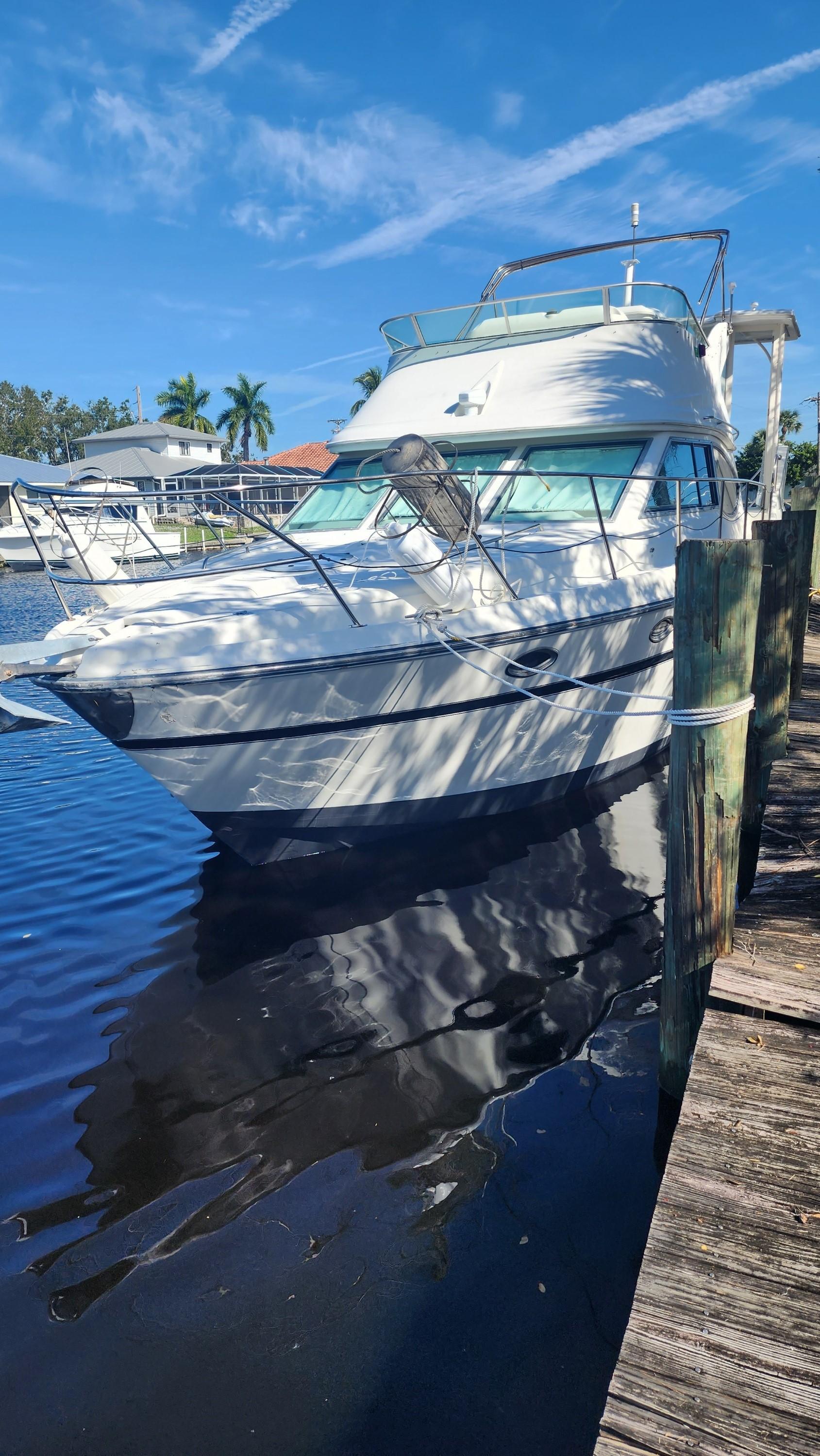 2000 Maxum 4100 SCA Motor Yachts for sale - YachtWorld