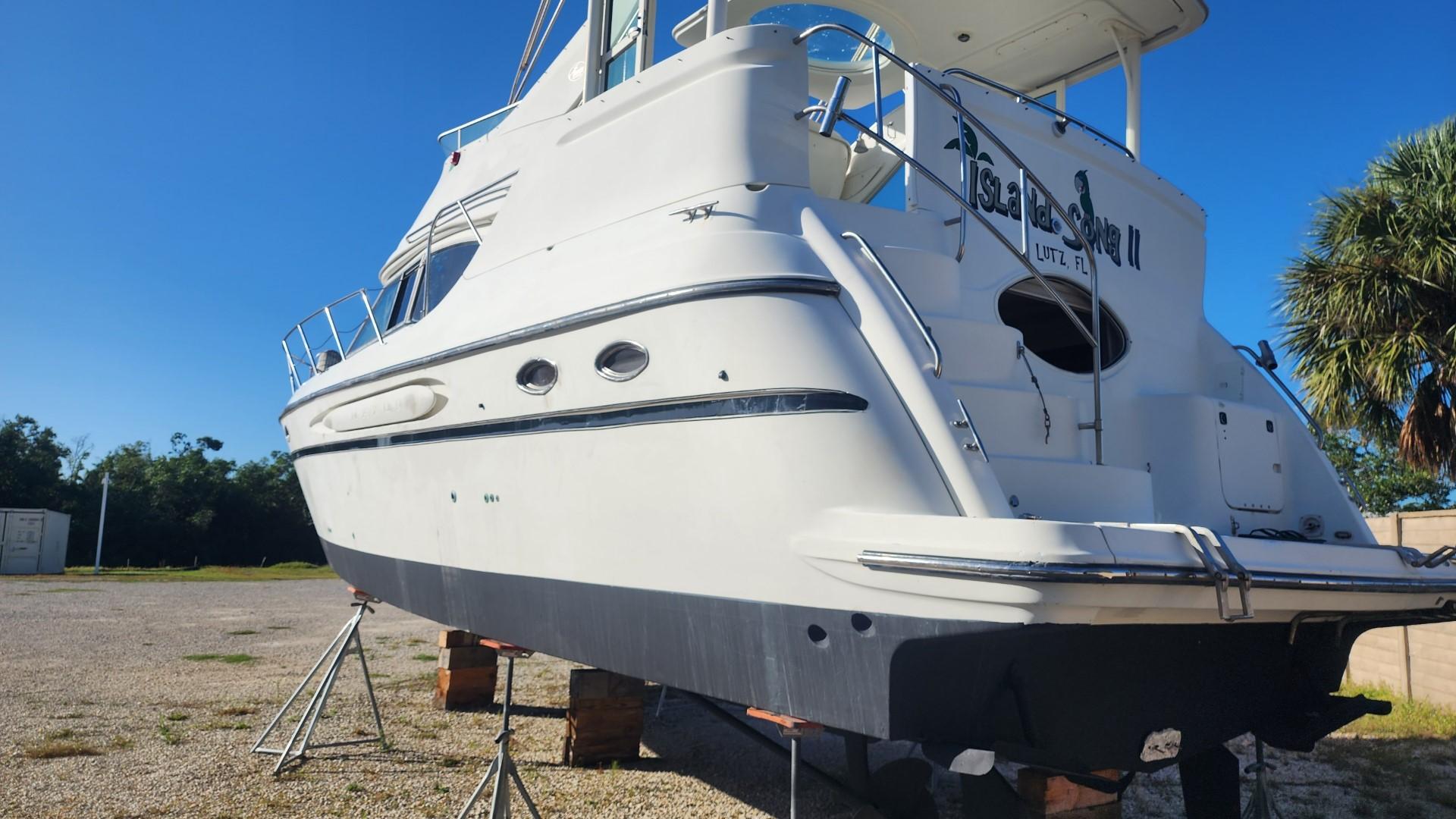 2000 Maxum 4100 SCA Motor Yachts for sale - YachtWorld