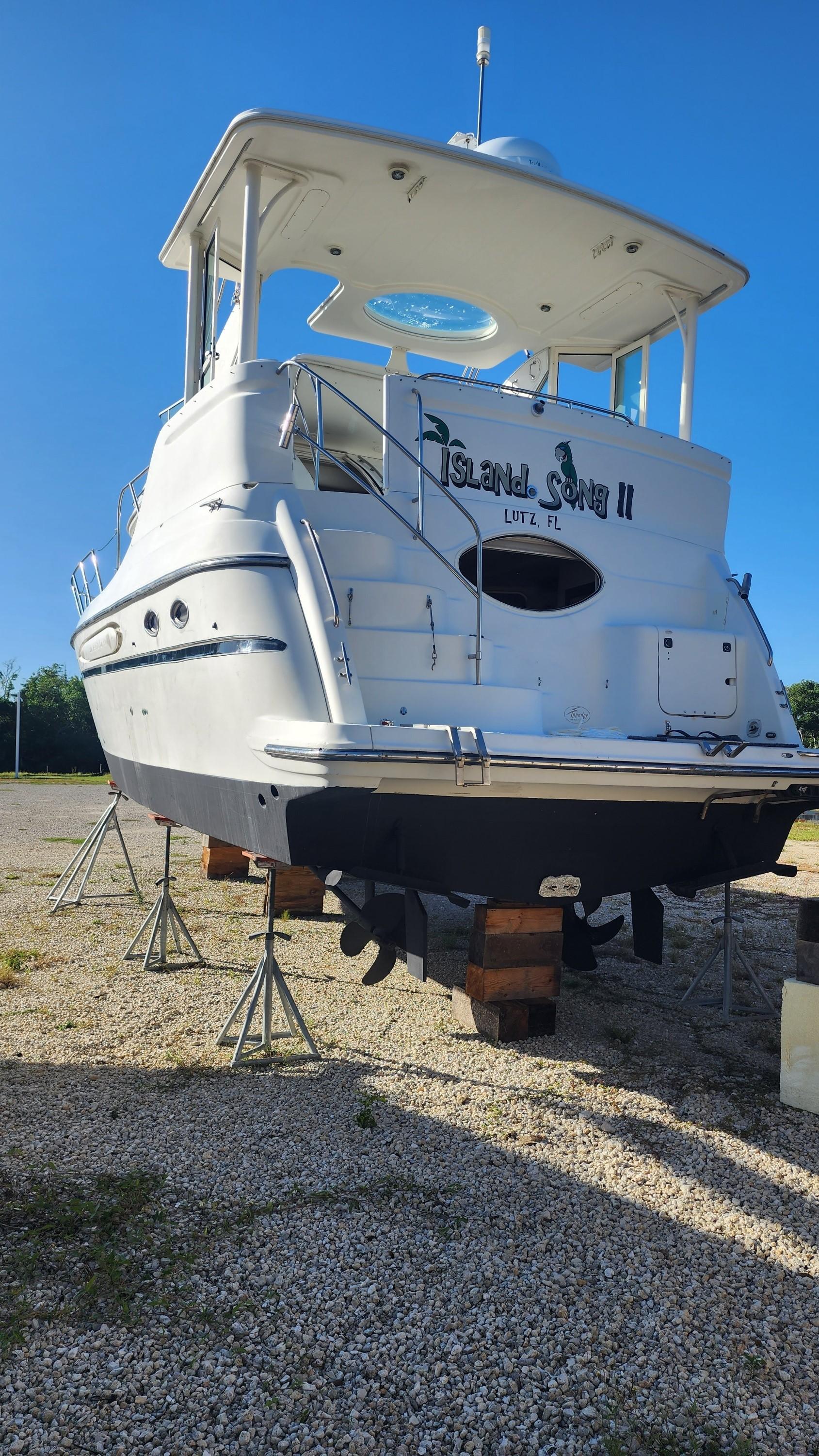 2000 Maxum 4100 SCA Motor Yachts for sale - YachtWorld