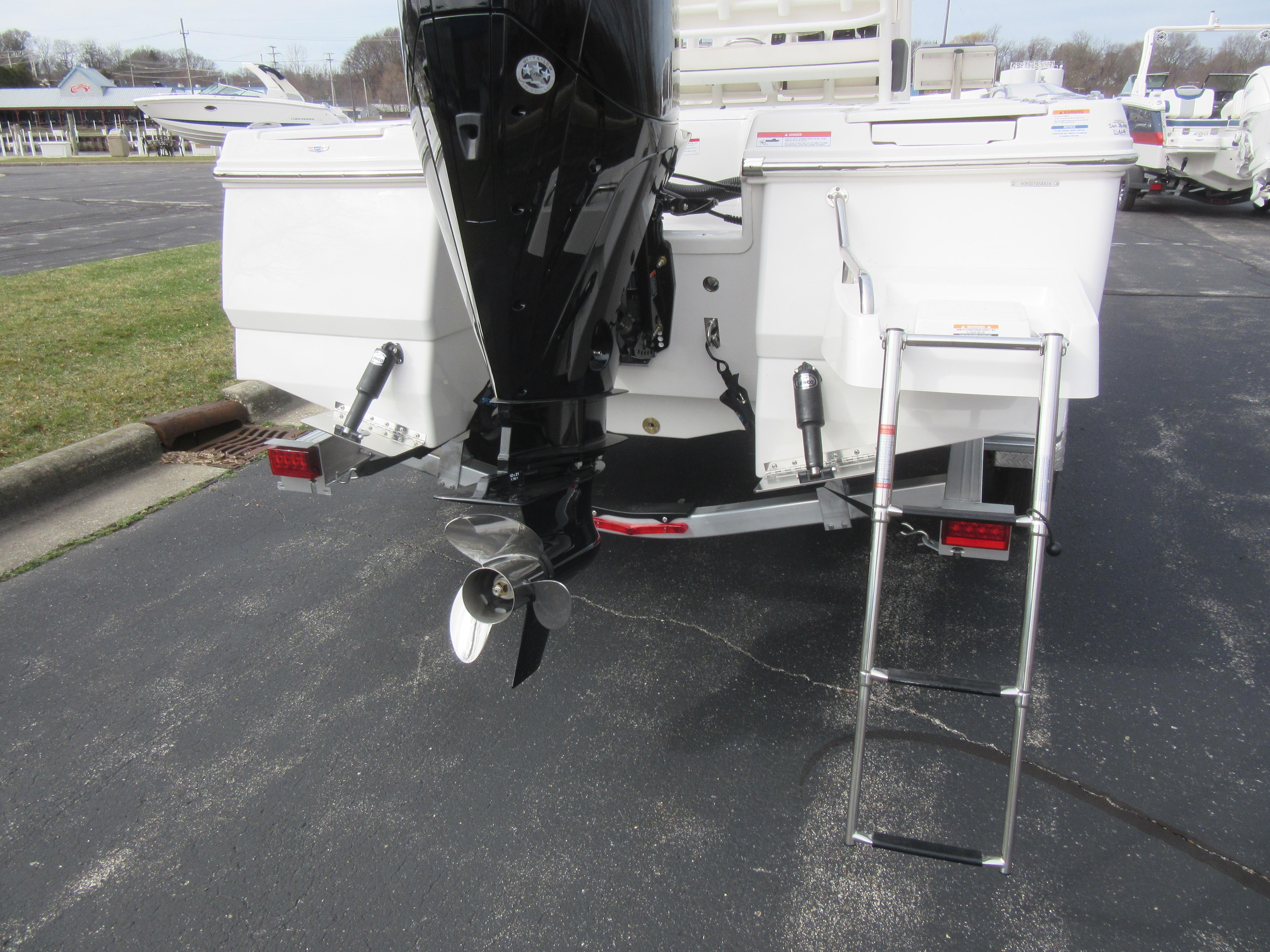 2024 Robalo 226 Cayman Bay for sale - YachtWorld