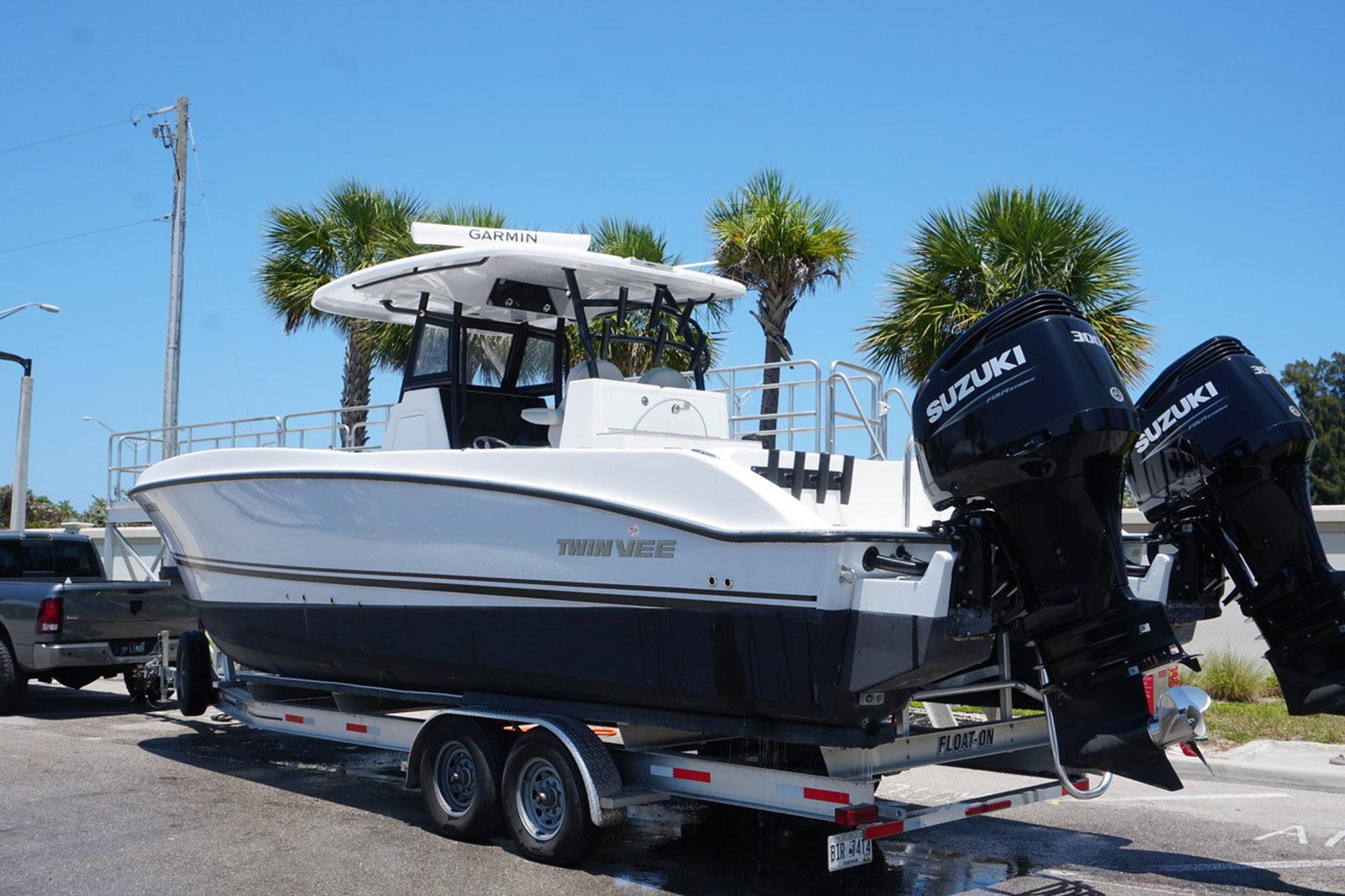 2023 Twin Vee 28 GSX Center Console Power Catamaran for sale - YachtWorld