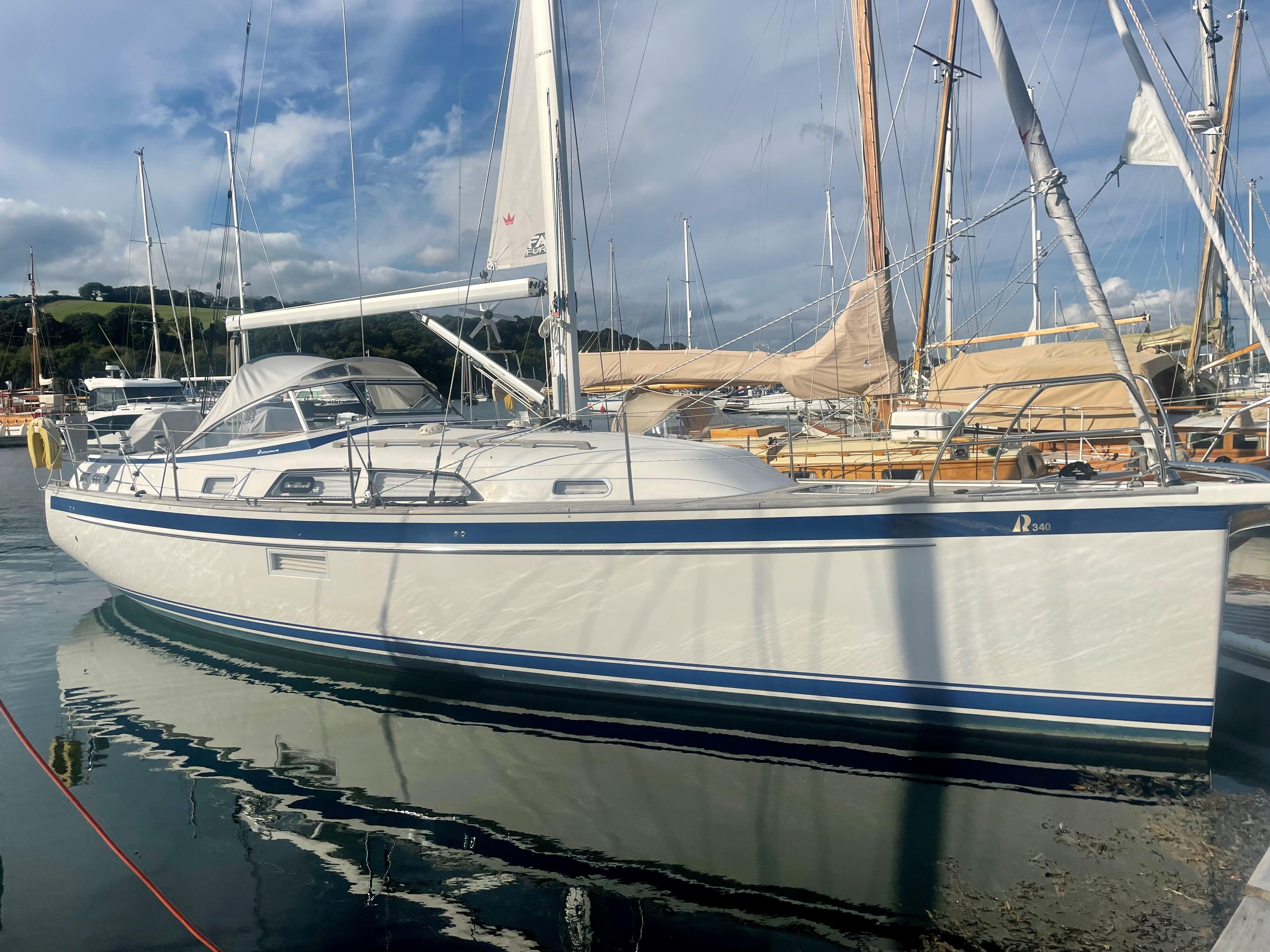 2018 Hallberg-Rassy 34 Cruceros (vela) en venta - YachtWorld