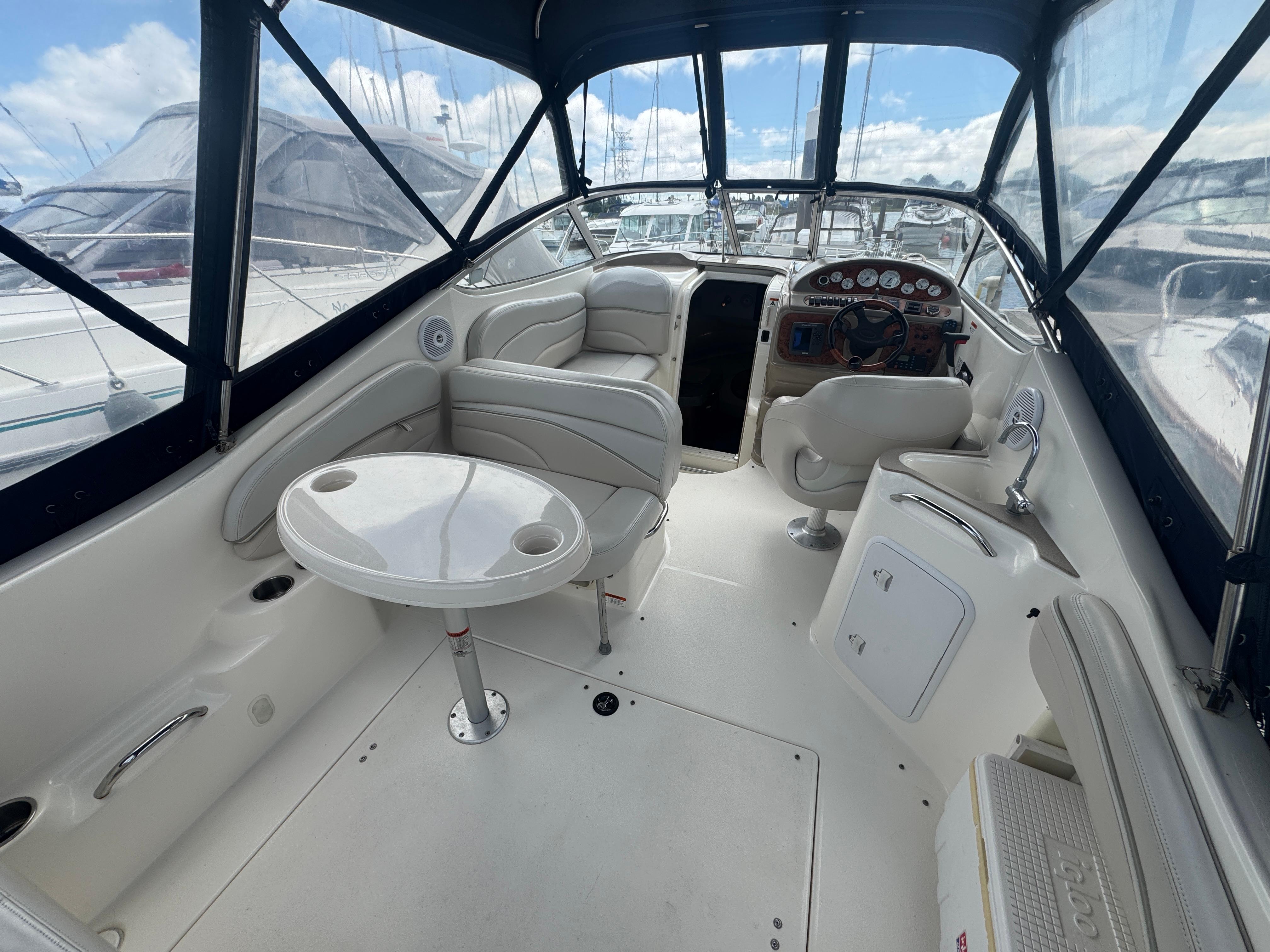 2006 Larson Cabrio 240 Cruiser for sale - YachtWorld