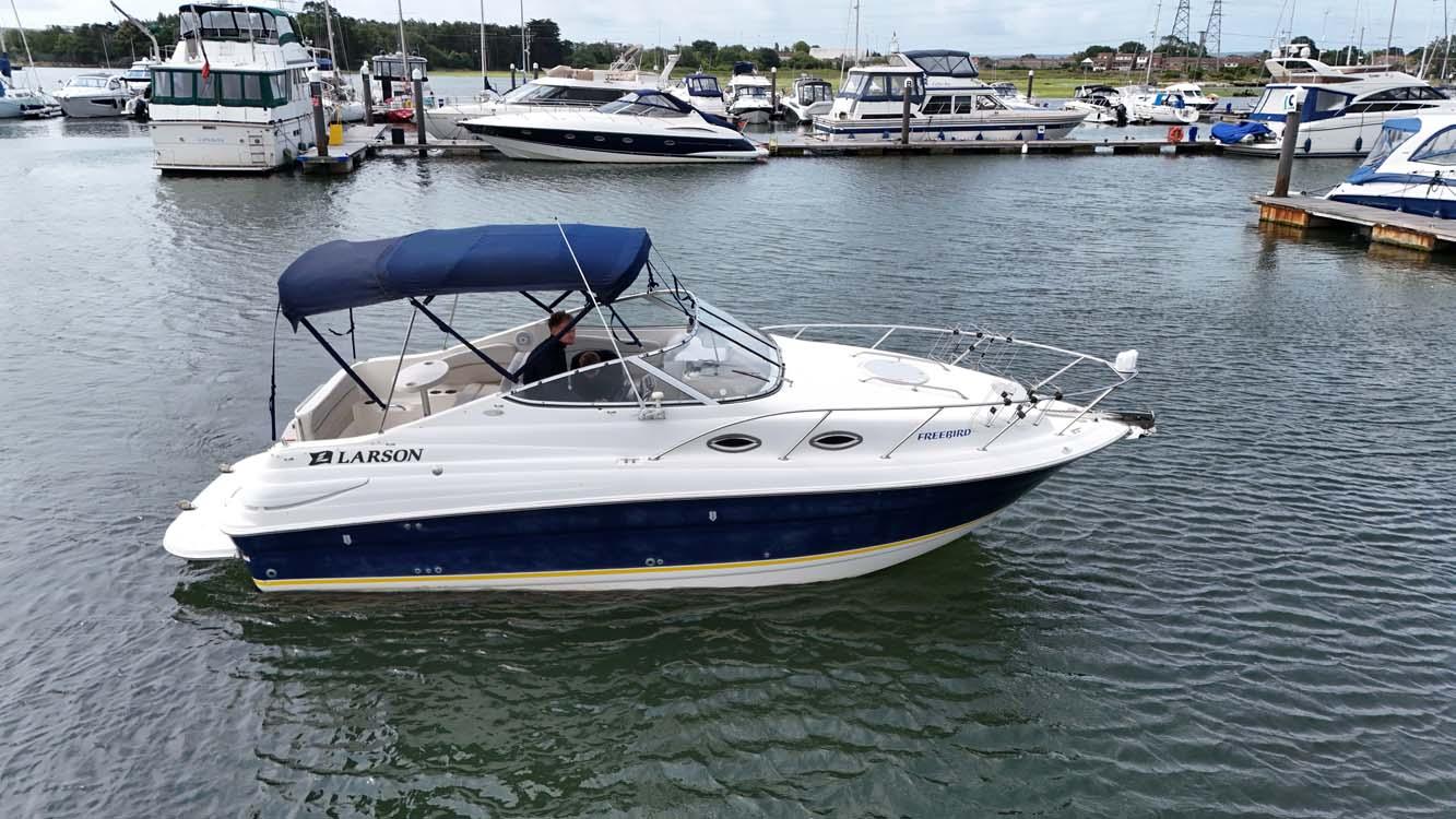 2006 Larson Cabrio 240 Cruiser for sale - YachtWorld