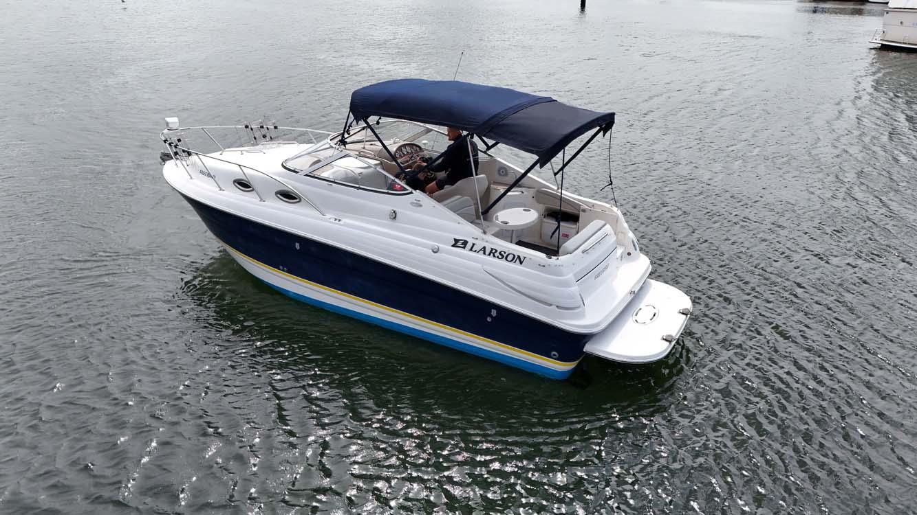 2006 Larson Cabrio 240 Cruiser for sale - YachtWorld