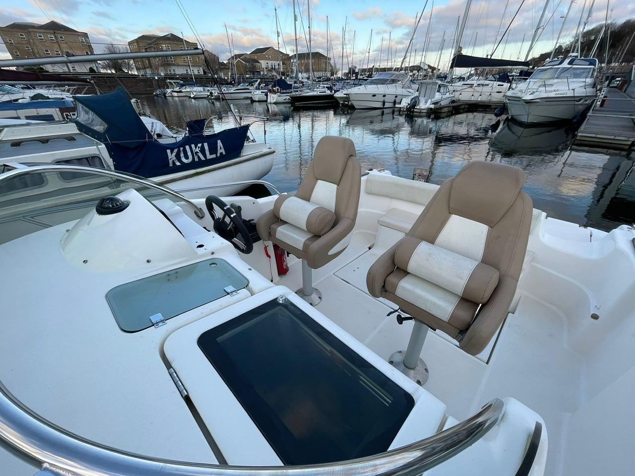 2003 Jeanneau Cap Camarat 625 WA Cuddy Cabin for sale - YachtWorld