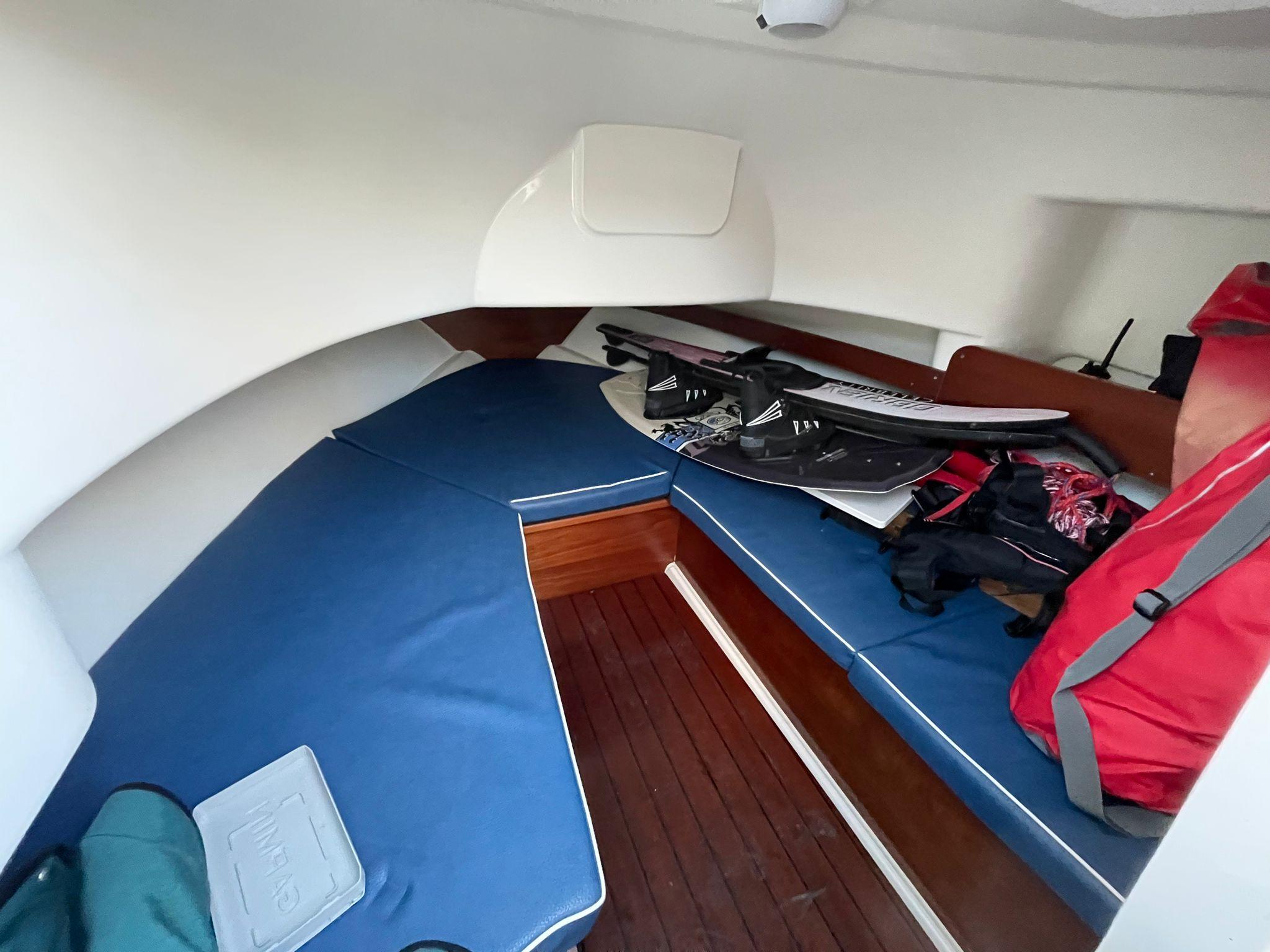 2003 Jeanneau Cap Camarat 625 WA Cuddy Cabin for sale - YachtWorld