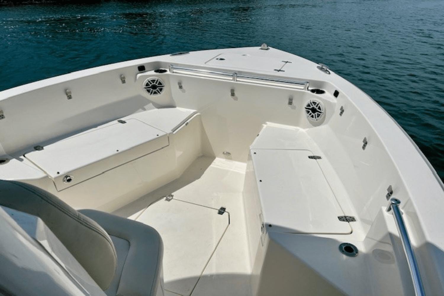 2020 Cobia 240 Center Console Sport Fishing for sale - YachtWorld