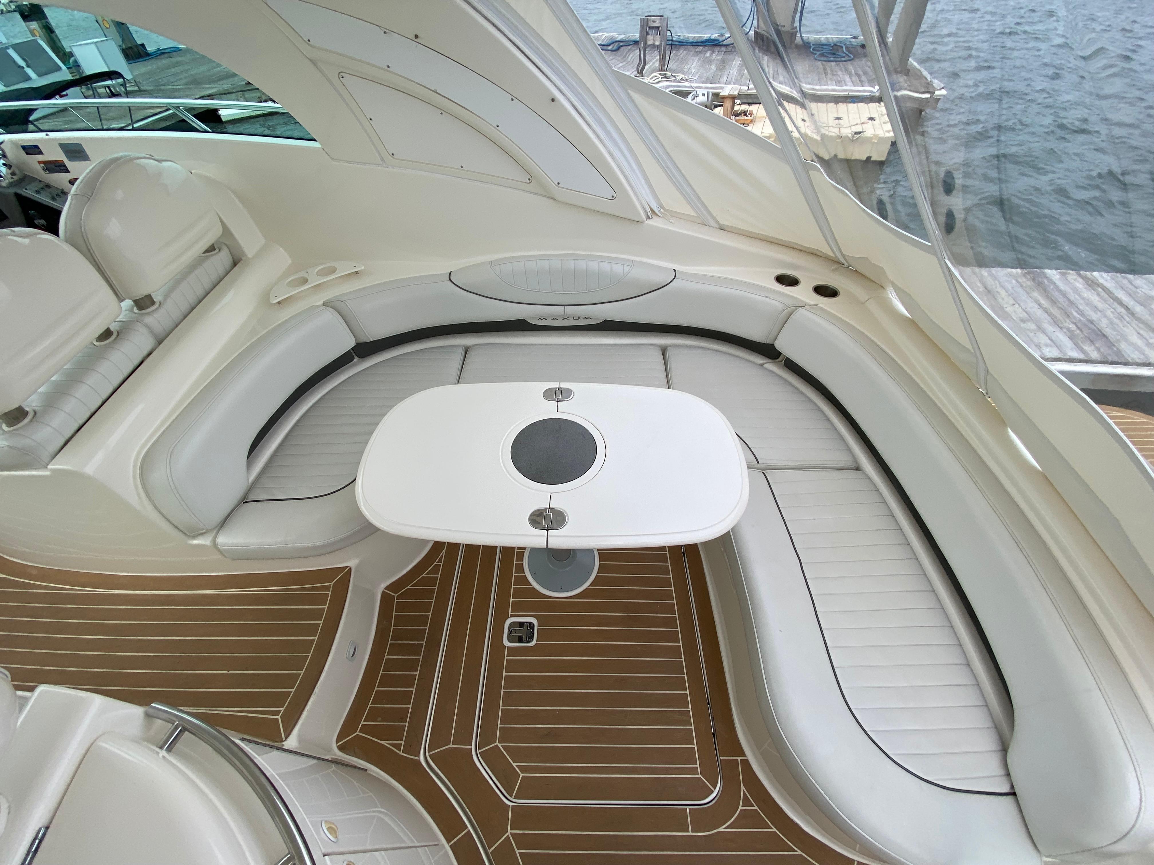 2004 Maxum 4200 SY Cruiser for sale - YachtWorld