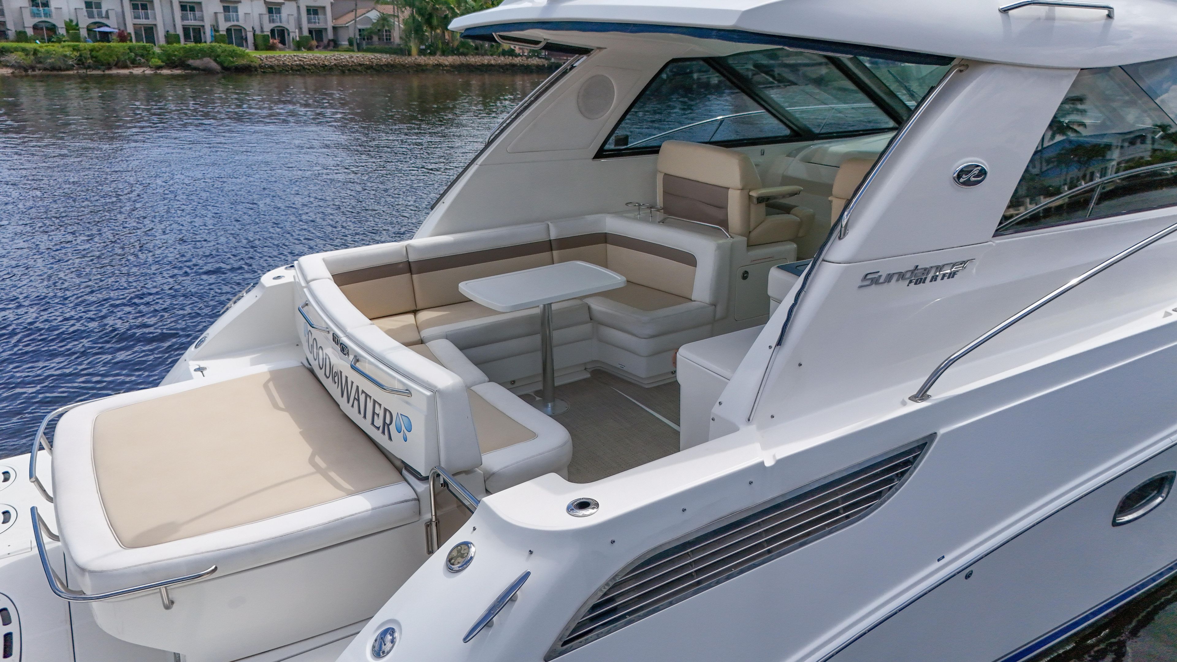 2013 Sea Ray 450 Sundancer Sports Cruiser for sale - YachtWorld