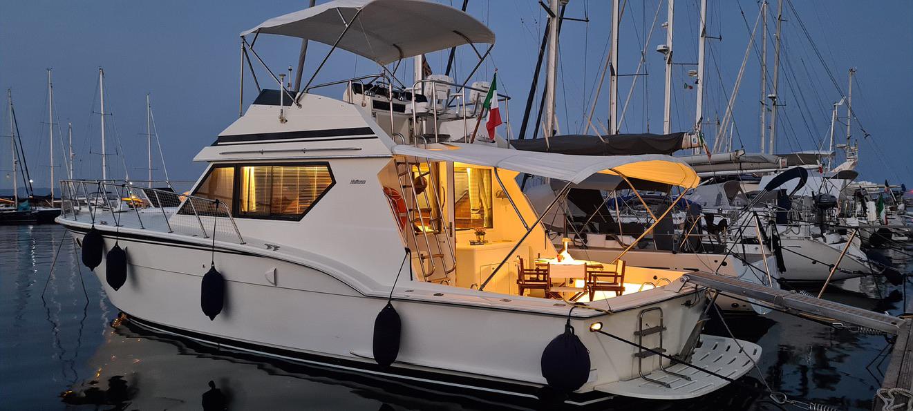 1989 Hatteras 45 Convertible Motor Yachts for sale - YachtWorld