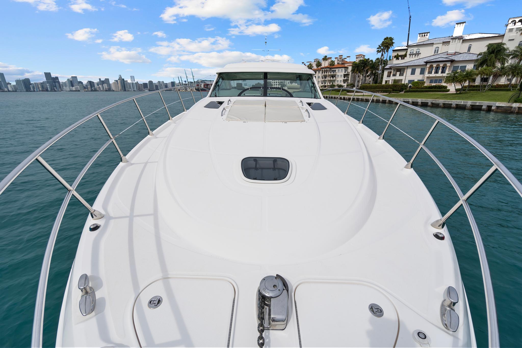 2012 Sea Ray Sundancer 580 Motor Yacht for sale - YachtWorld