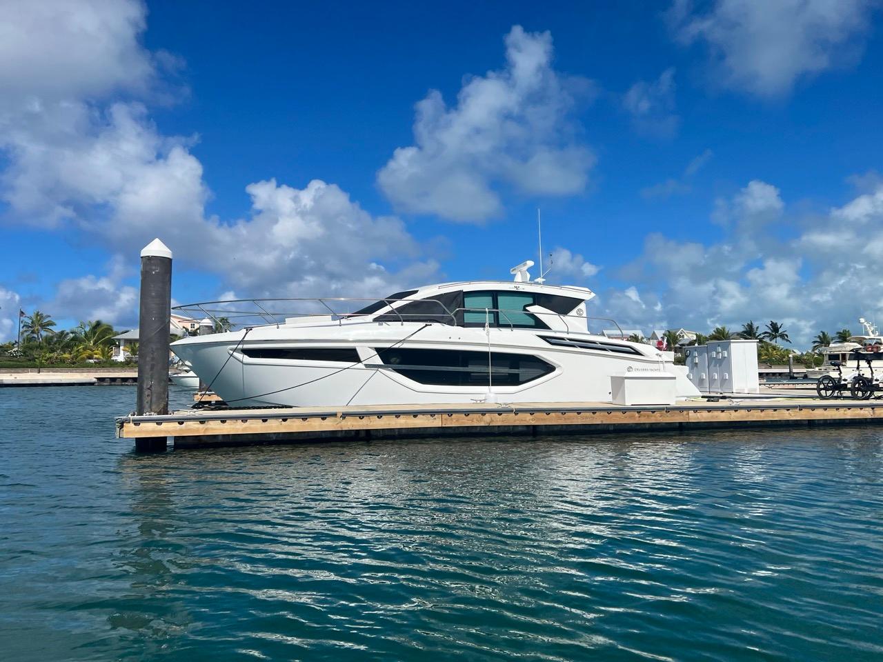 2019 Cruisers Yachts 42 Cantius Motor Yachts for sale - YachtWorld